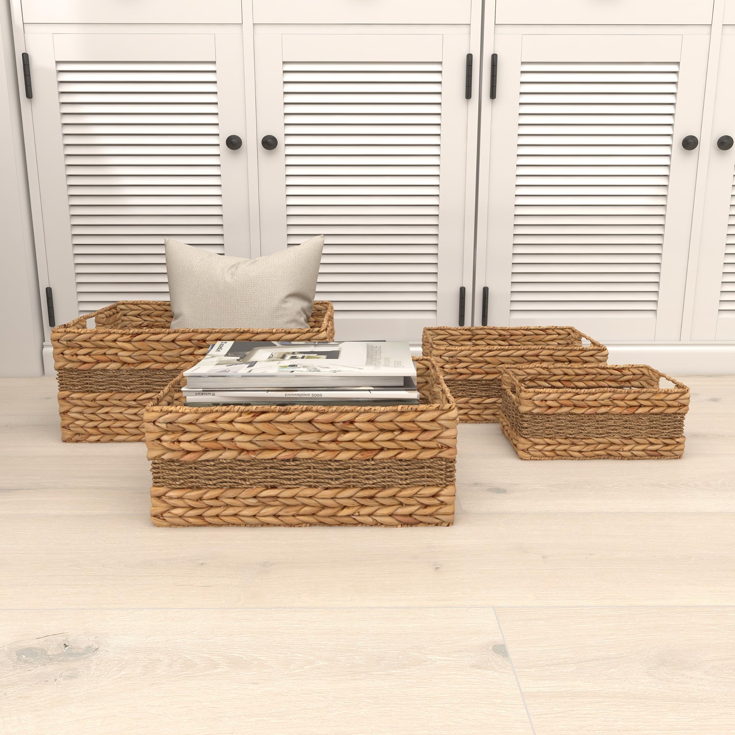 Deco 79 Seagrass Handmade Decorative and Functional Storage Basket Basket Organizer with Handles, Set of 4 Basket for Storage 16", 14", 12", 10"W, Light Brown