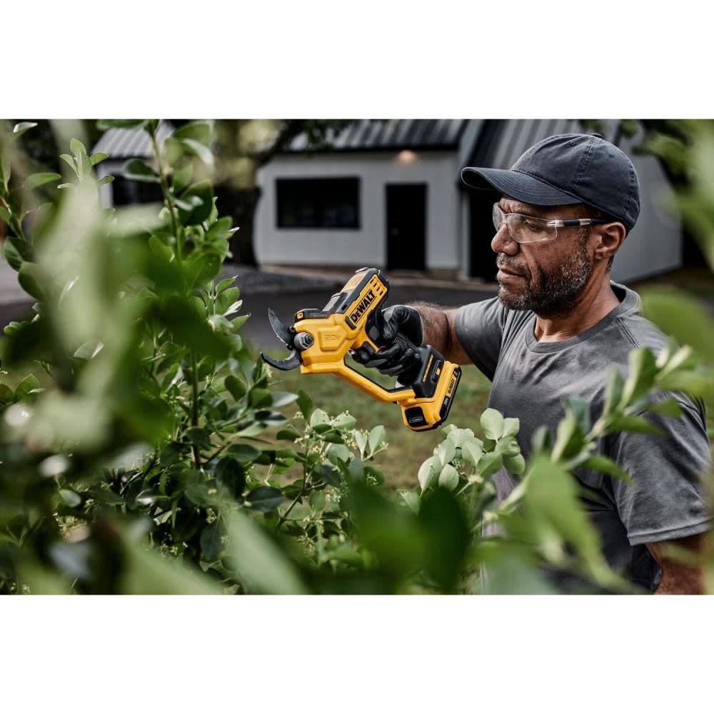 DEWALT Dewalt 20V MAX Cordless Pruner (DCPR320D1), Yellow