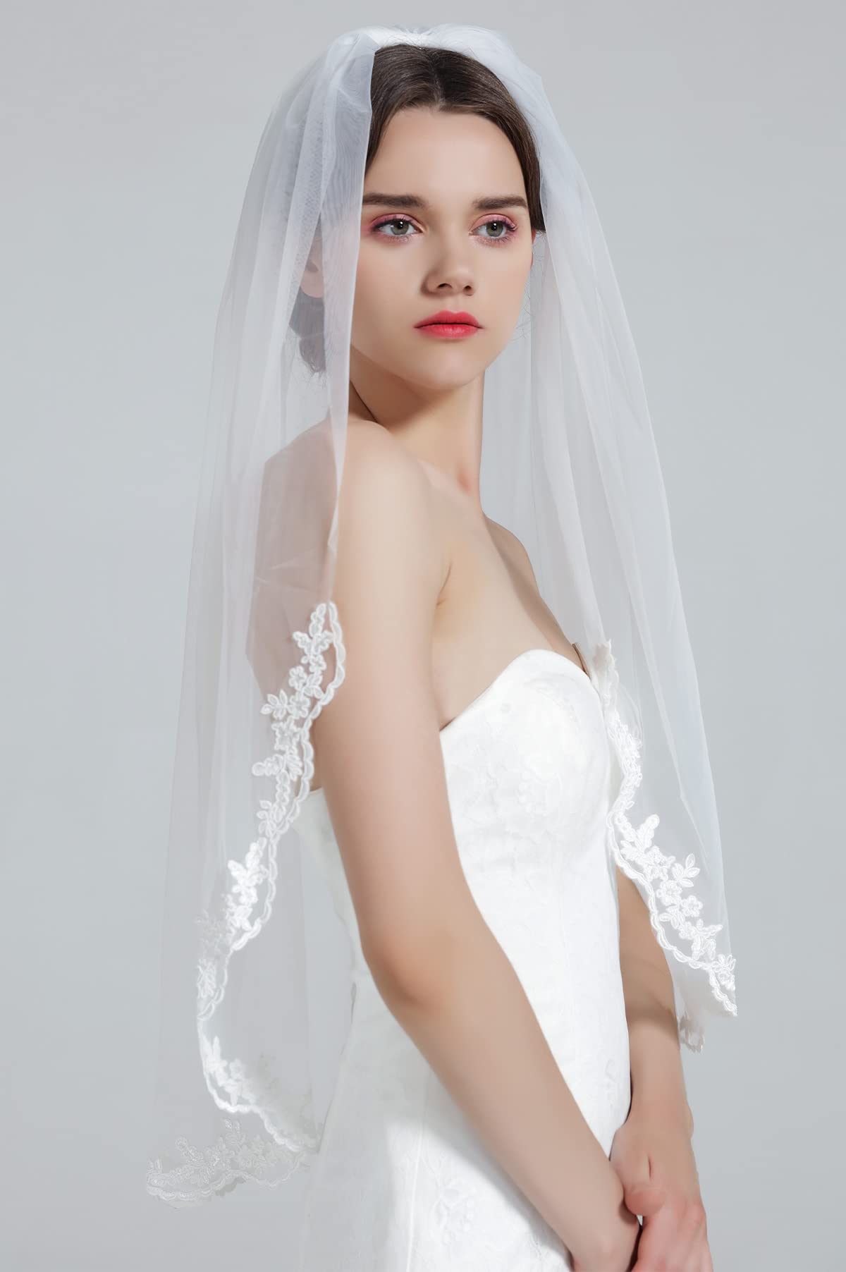 BEAUTELICATE Wedding Bridal Veil with Comb 1 Tier Lace Applique Edge Fingertip Length 36" Ivory