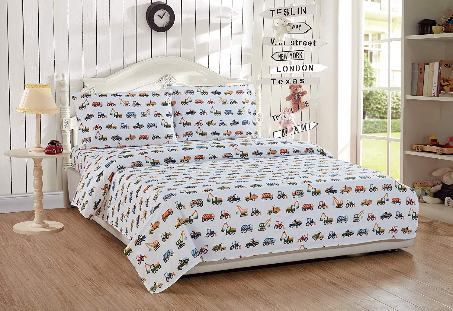 Elegant Homes Construction Site Equipment Trucks Tractors Cranes Excavators Design 4 Piece Printed Sheet Set with Pillowcases Flat Fitted Sheet for Boys/Kids # Construction Trucks (Queen Size)