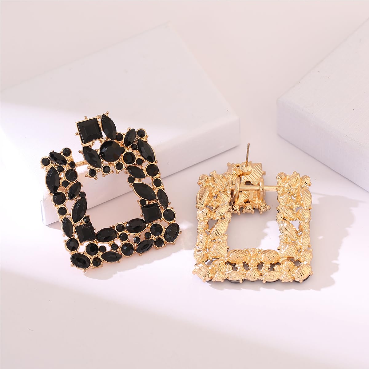 Black Vintage Rhinestone Square Statement Earrings Sparkly Geometric Crystal Drop Dangle Earrings Fashion Jewelry Gift for Women