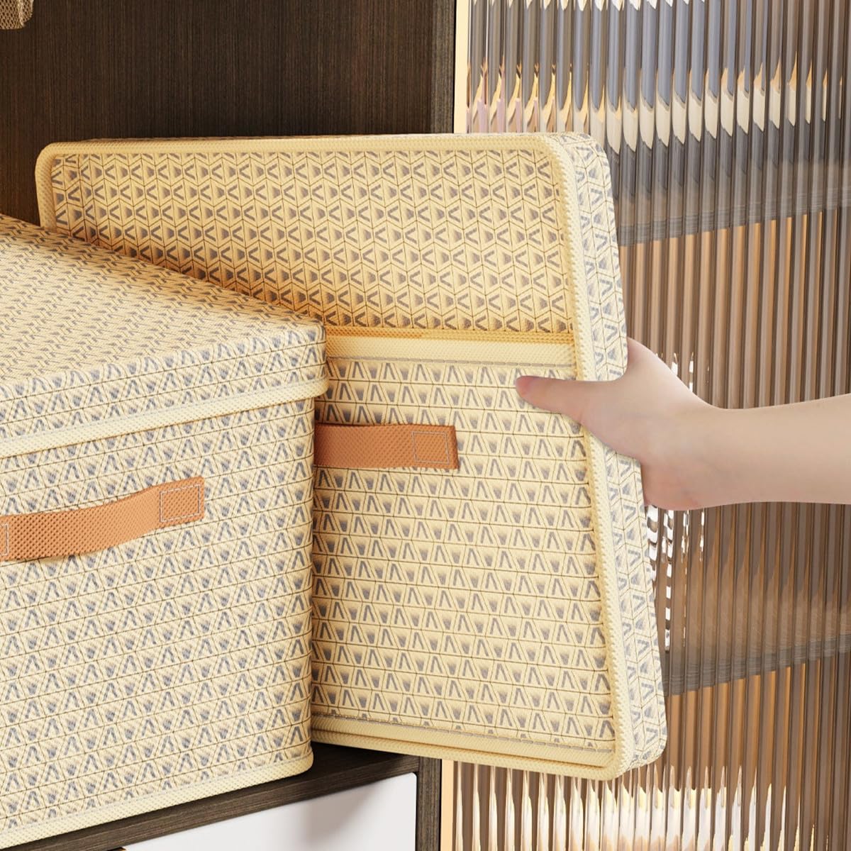 COAINNER Stackable Fabric Cube Storage Bins with Lids, 17-Inch Non-Woven Shelf Organizer Closet Storage Box for Clothes, Sweater, Blanket (Beige, Large)