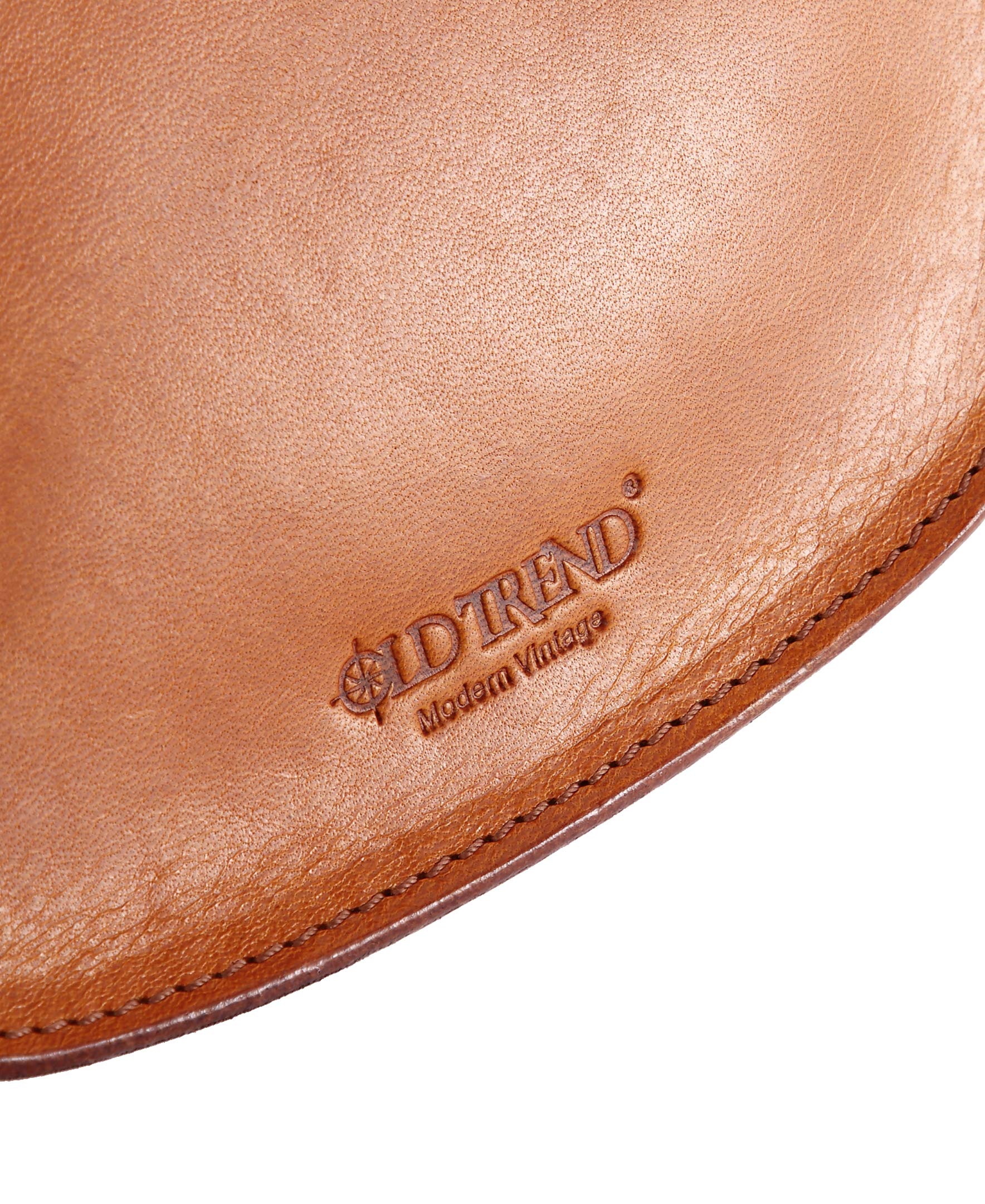 OLD TREND Genuine Leather Halibut Crossbody Bag (Cognac)