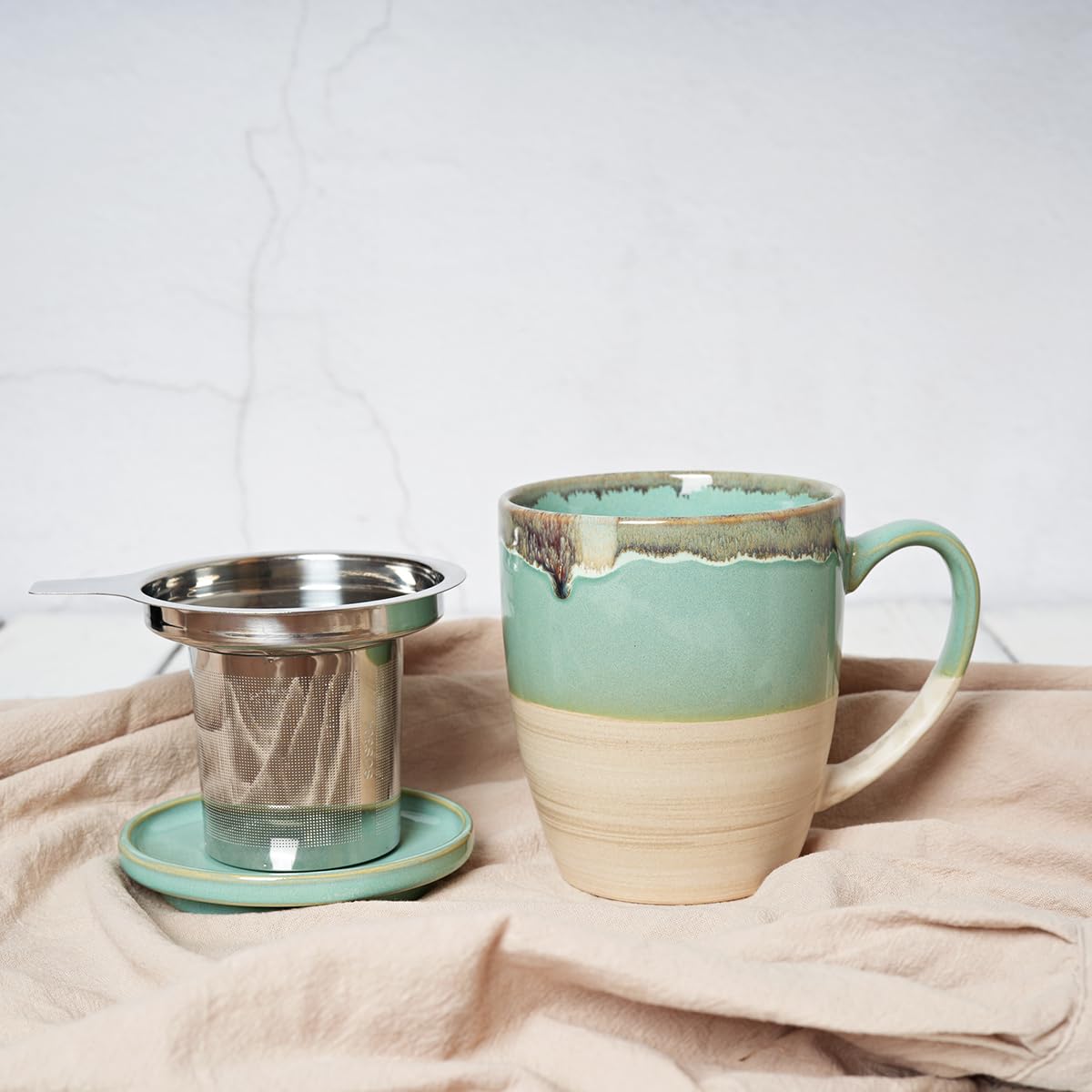 Bosmarlin Ceramic Tea Cup with Infuser and Lid, 16 Oz, Dishwasher and Microwave Safe, 5 Colors to Choose, Reactive Glaze, Steeping Tea Mug with Strainer (Green)
