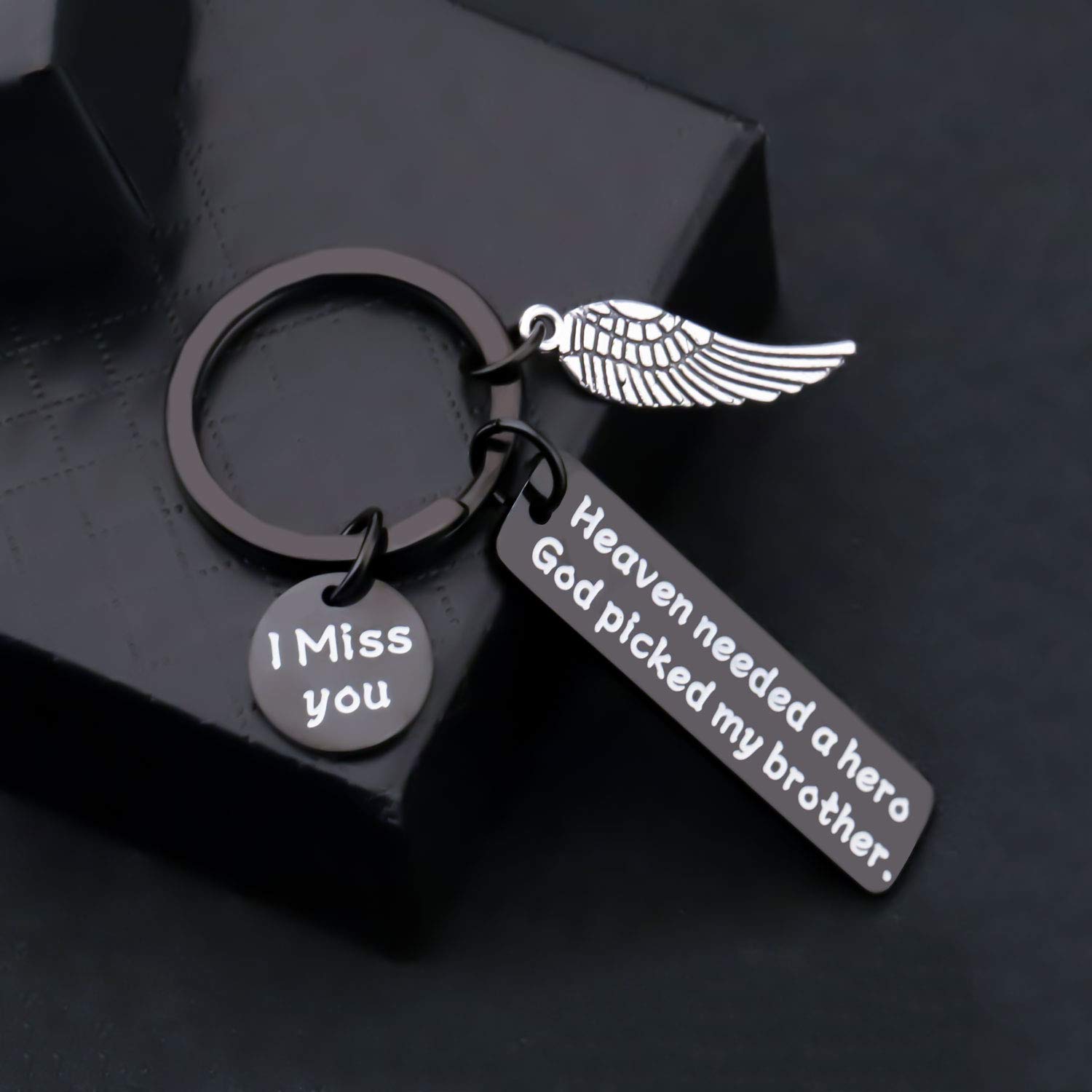 BAUNA Brother Remembrance Keychain Heaven Needed a Hero God Memorial Angel Wing Keychains Loss of Brother (Remembrance Keychain)