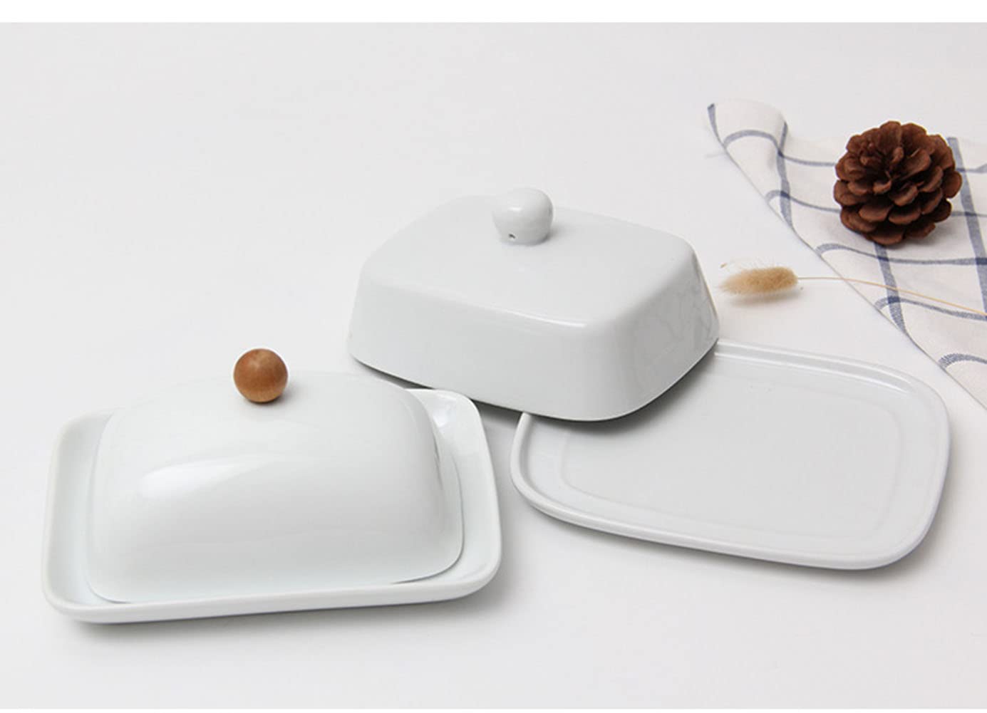 Butter Dishwith Lid for Countertop, Ceramics Butter Keeper Holder With Airtight Cover,Butter Container for Counter or Fridge, White Butter Holder