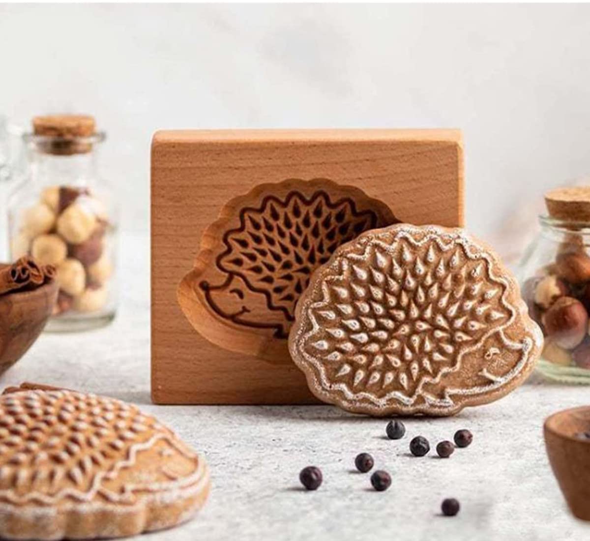 Carved Wooden Cookie Mold Kitchen Cookie Cutter Gingerbread, Cookie Stamp Molds for Springerle, Tragacanth, Marzipan, Russian Pryanik, Gingerbread, Lebkuchen and Tirggel (hedgehog)