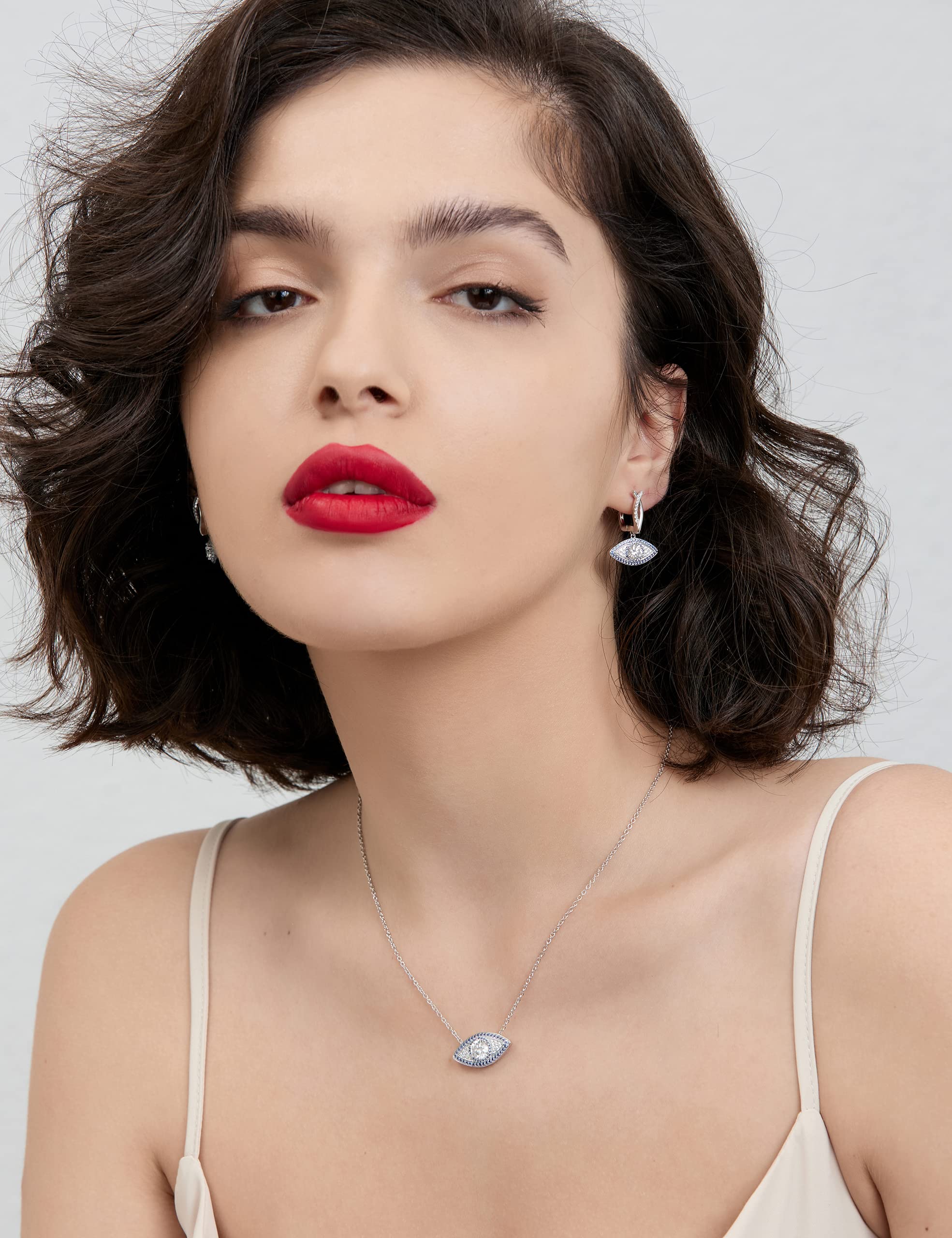 CannyCat Moissanite Evil Eye Pendant Necklace 1.2 CTTW D color VVS Moissanite and Sapphire Necklaces Lab Created Diamond Platinum Plated Sterling Silver Chain 16β+2β Lucky Gift for Women