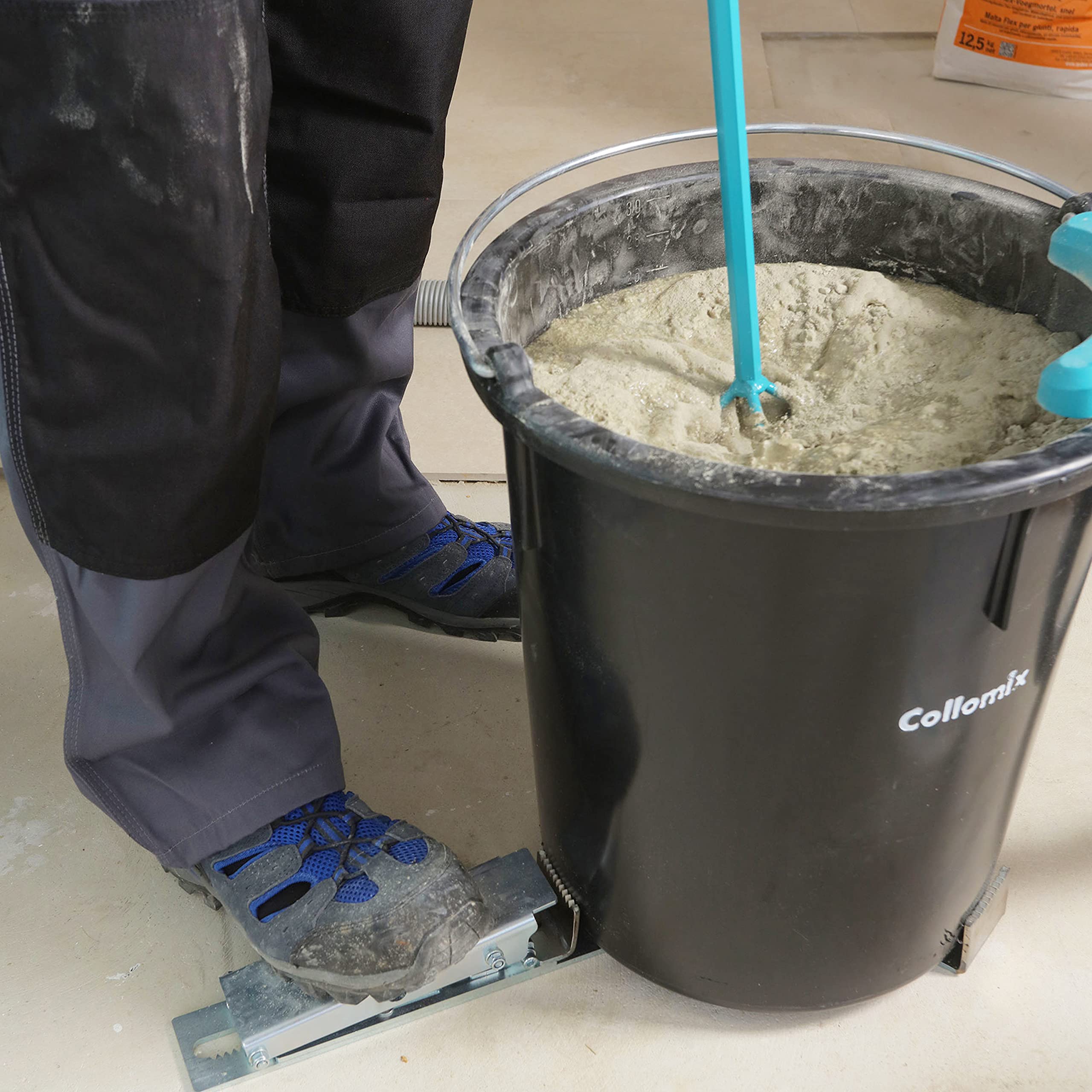 COLLOMIX Mixing Bucket Two Pack - 8-Gallon Material Mixing Tubs with Heavy-Duty Polyethylene Construction & Metal Handle - 8GB-2