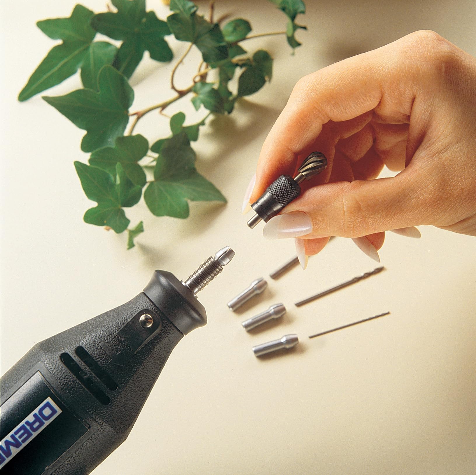 Dremel 4485 Quick Change Rotary Tool Collet Nut Set Medium