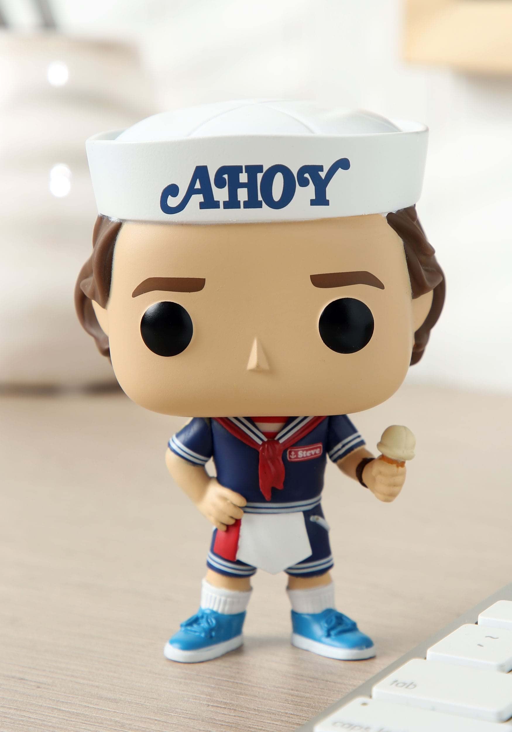 Funko Pop! Television: Stranger Things - Steve with Hat & Ice Cream