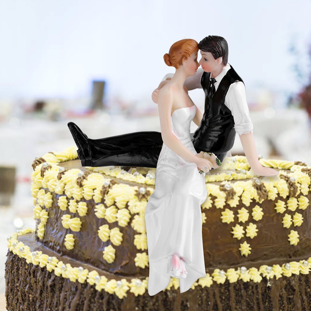 BORDSTRACT Funny Wedding Cake Toppers, Romantic Bride and Groom Shape Resin Figurine, for Wedding Proposal Banquet Party Decor