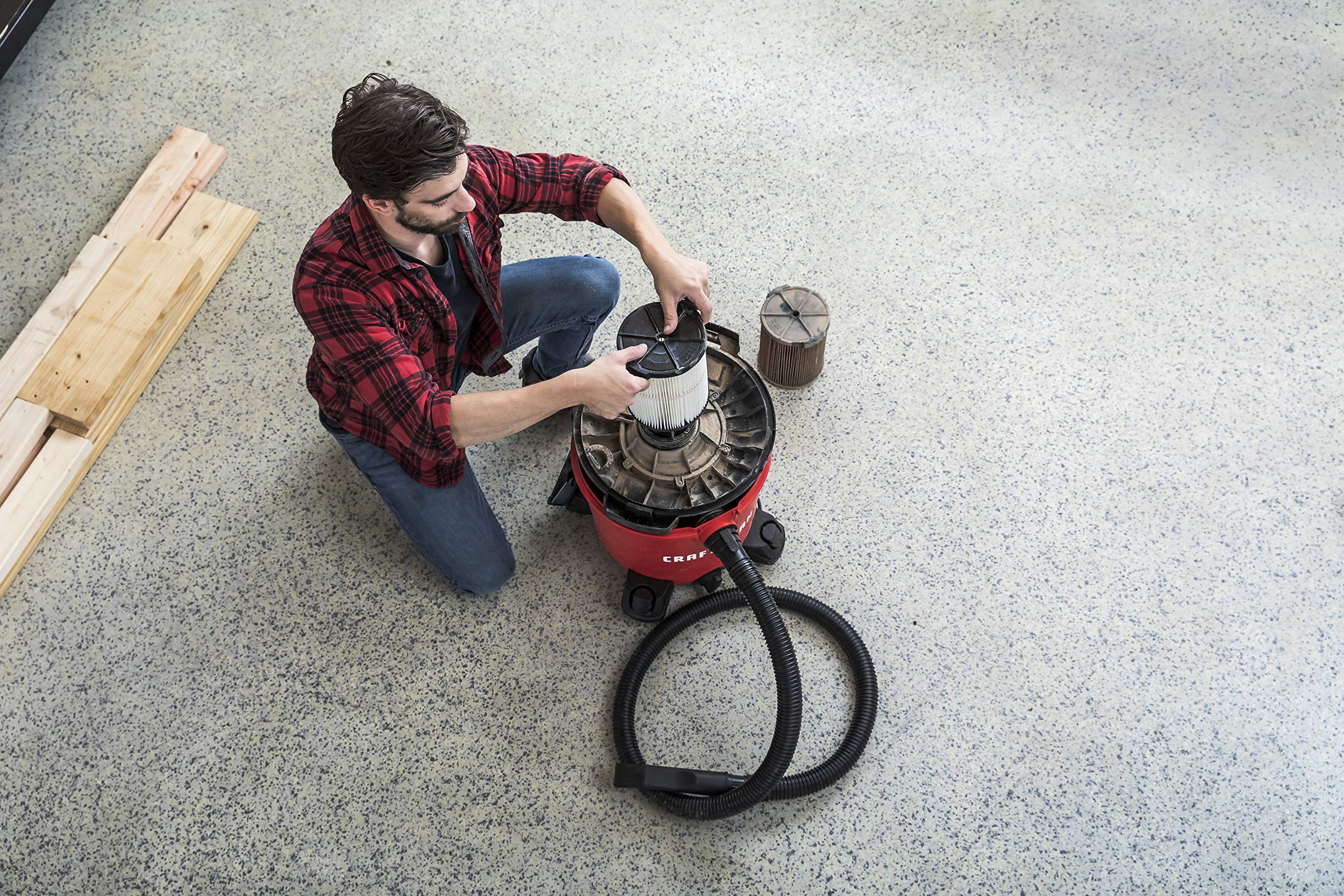CRAFTSMAN CMXEVBE17590 9 Gallon 4.25 Peak HP Wet/Dry Vac, General Purpose Portable Shop Vacuum with Attachments
