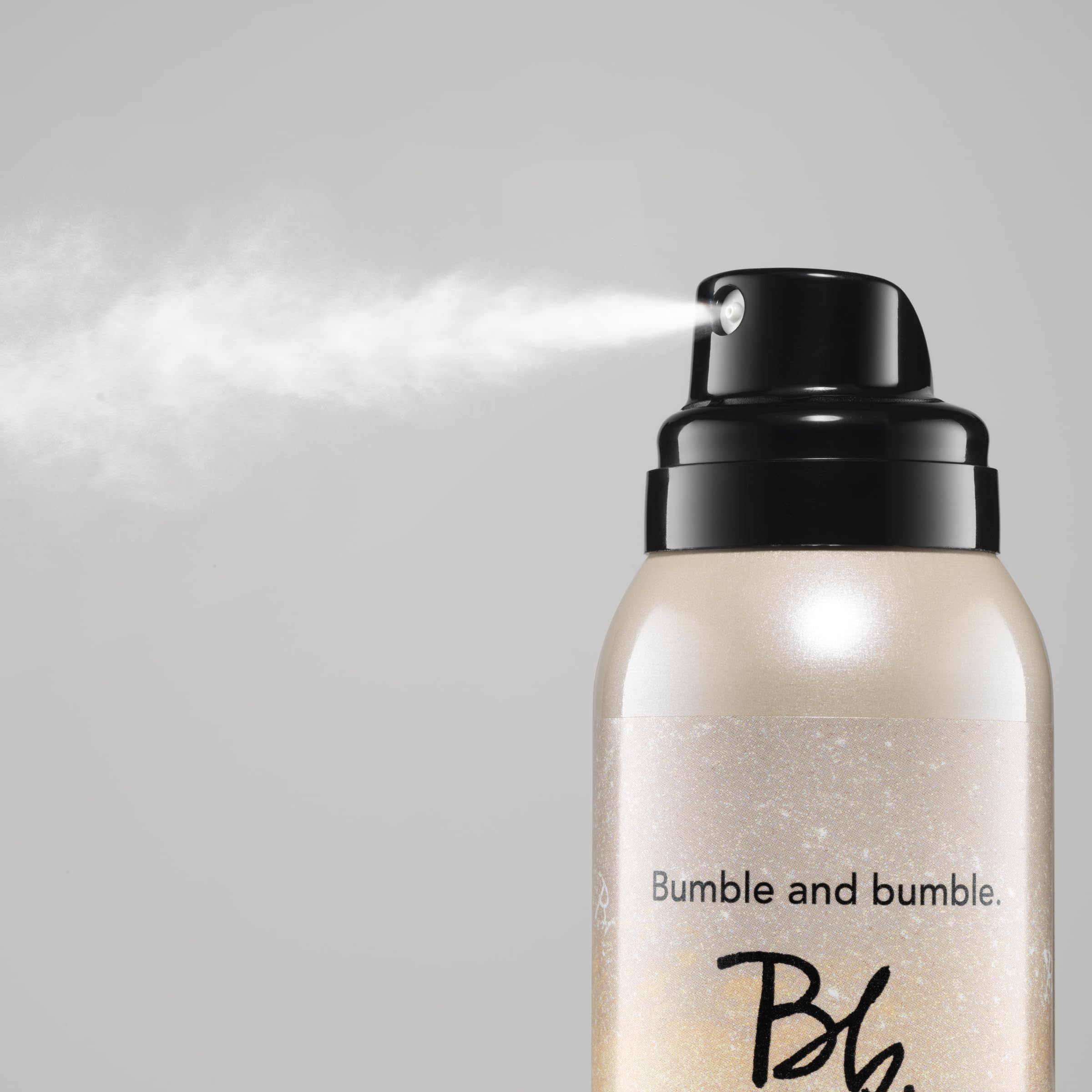 Bumble and bumble. Prêt-à-powder Très Invisible Volumizing Dry Shampoo, 7.5 oz.
