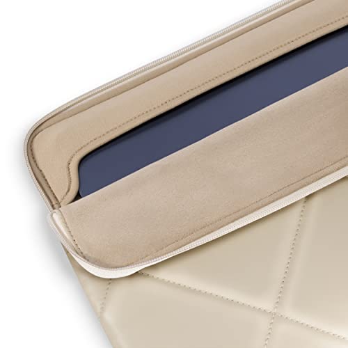 Comfyable Slim Cute Laptop Sleeve 13 Inch 14 Inch Compatible for MacBook Air M2 M1, MacBook Pro 13-14 Inch M2 M1 2023-2020, Quilted Faux Leather Laptop Computer Carrying Mac Case for Women, Beige
