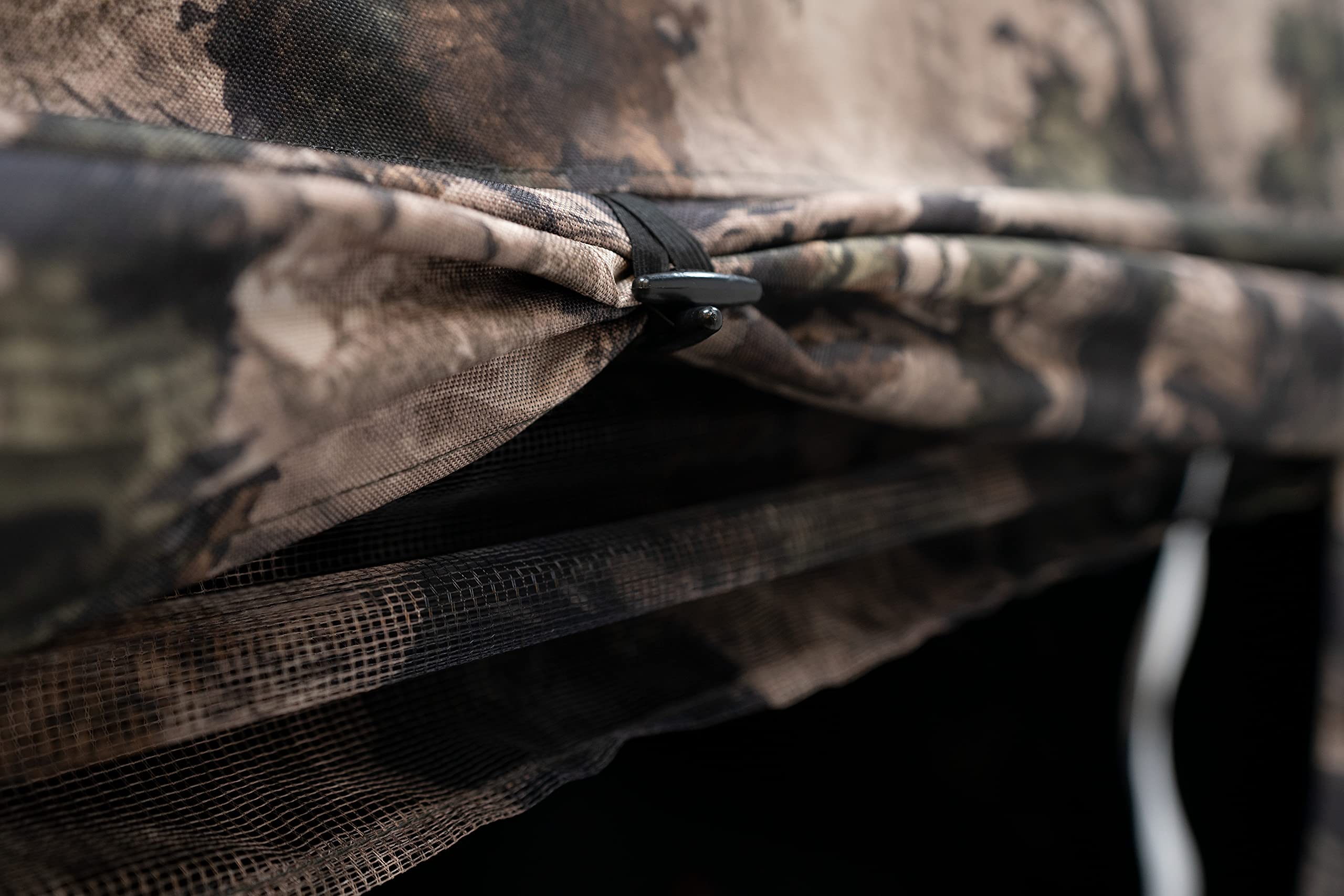 BOG Grave Digger Standing Height Ground Blind Mossy Oak with StealthZip Silent Zippers, StealthTrac Silent Windows, Water Resistant 600D Fabric, and Hub Construction for Hunting, Shooting, and Outdoor