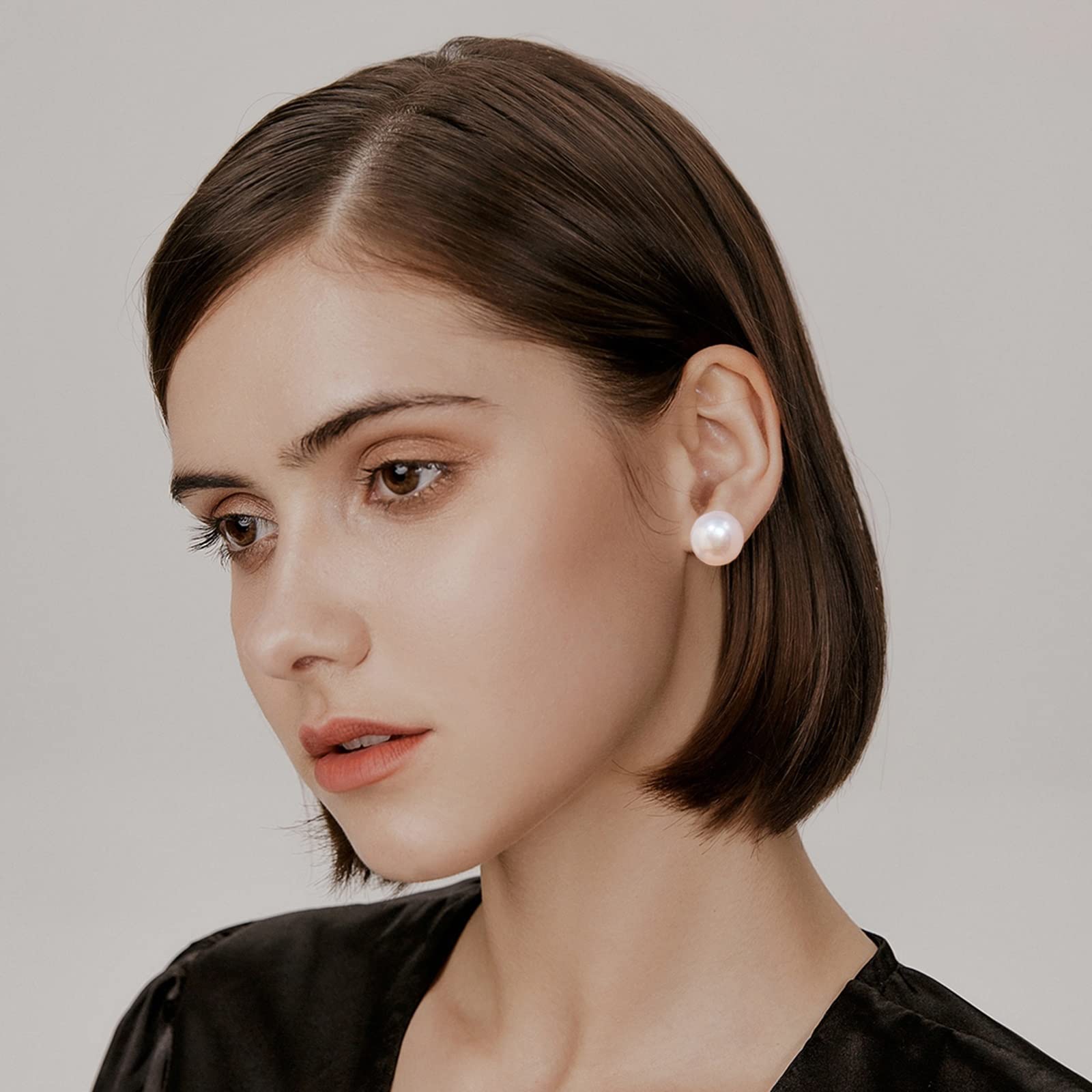 Big Pearl Earrings for Women Oversized Classic Faux Round Studs White Simulated Large Pearl Earrings for Women -14mm