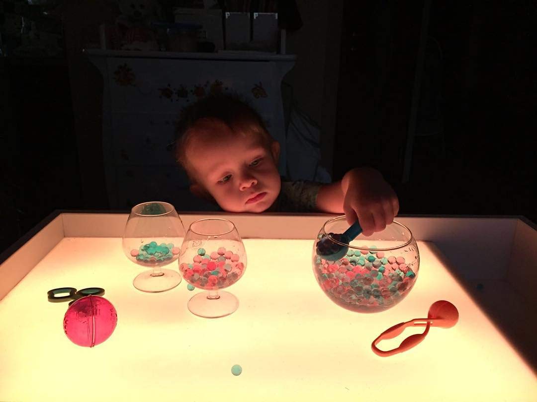 Light Sandbox All-in-1: Activity Table + Sensory Table + Light Table + Sand Box + whiteboard + Chalk Desk. Includes: Cover, Color Controller, Sand and Trowel, Legs with Adjustable Height