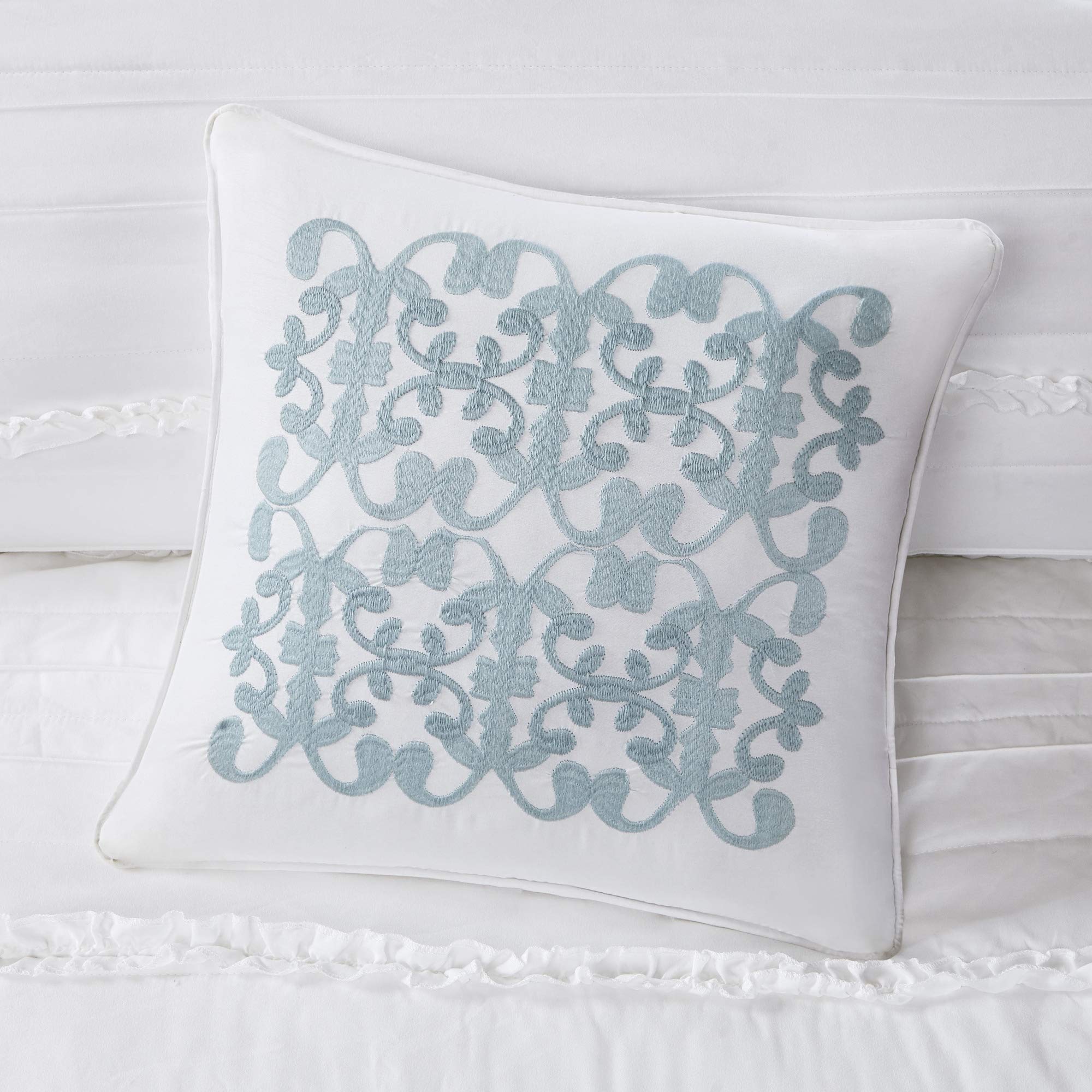 Madison Park Celeste Comforter Set-Textured Luxury Design All Season Down Alternative Bedding, Matching Sham, Decorative Pillows, Queen(90"x90"), White 5 Piece