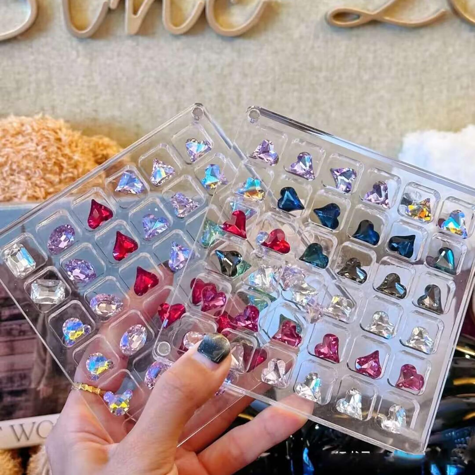 XronSlute Acrylic Magnetic Seashell Display Box,DIY Seashell Display Box,Clear Storage Box for Seashell,Gemstones,Nail,Jewelry (1Pc 36 Grids Small)