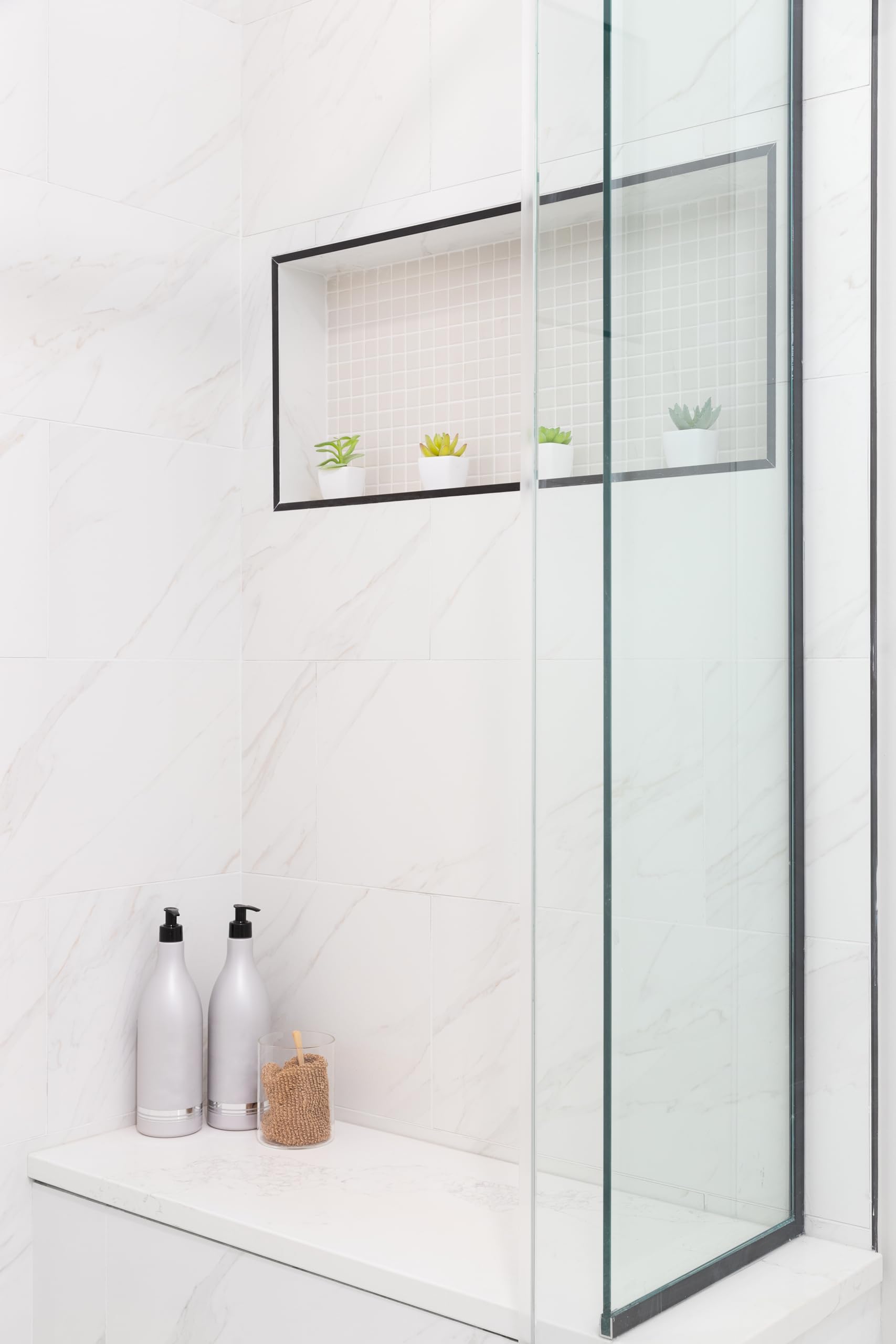 EZ-NICHES - USA - Ready for Tile Niche Preformed Bathroom Recess It Shower Shampoo Shelf (16" X 32")