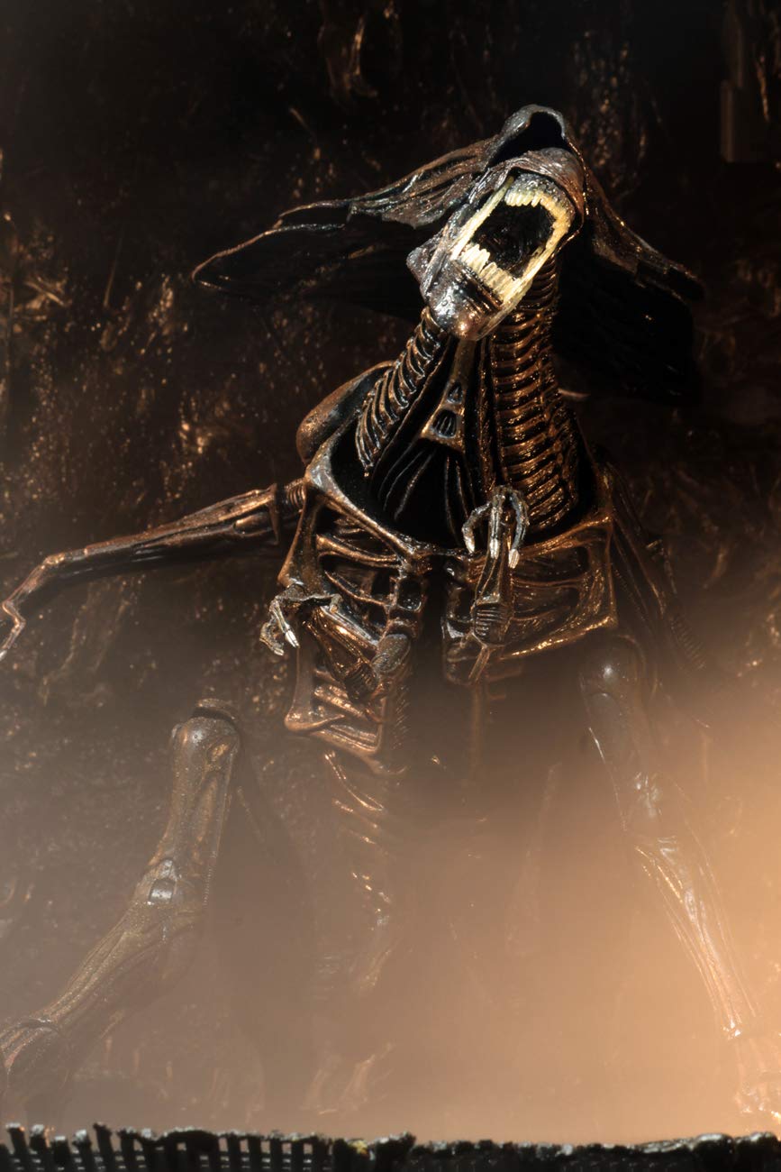 NECA Alien Resurrection: Xenomorph Queen Ultra Deluxe Action Figure