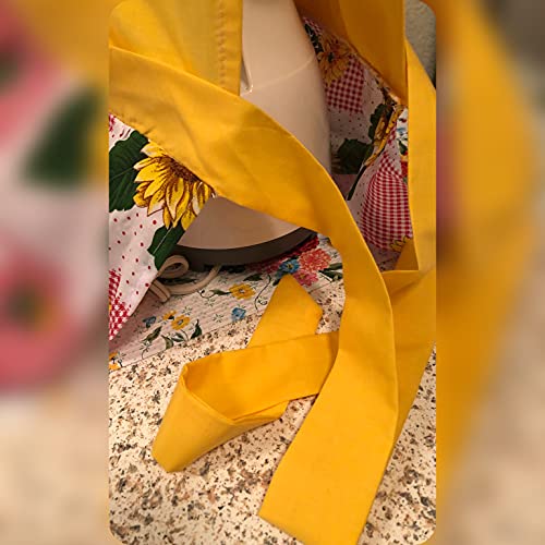 Blender Cover for OSTER. Kitchen design: Sunny Sunflower/Red checkered.- Dress for blender-Ribbons to make your own adjustable bow.