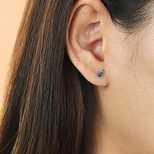 Boma Jewelry Sterling Silver Sitting Cat Stud Earrings