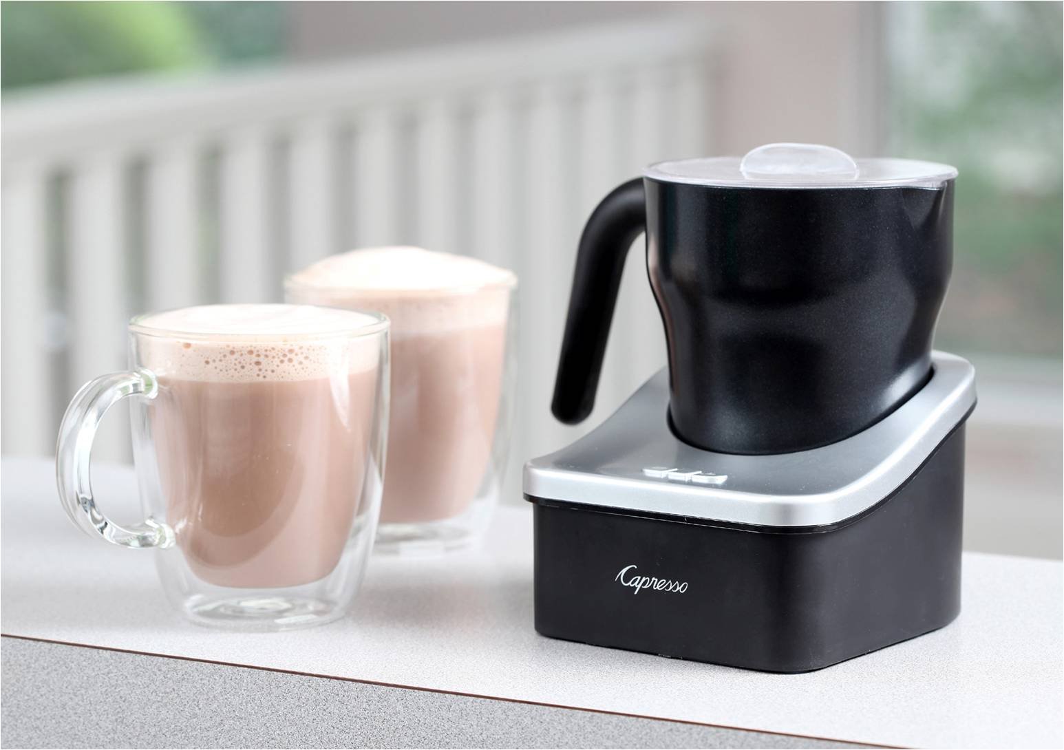 Capresso Froth Pro Milk Frother for Cappuccino, Espresso, Latte and Hot Chocolate, 7" x 5" x 6", Black/Matte Silver
