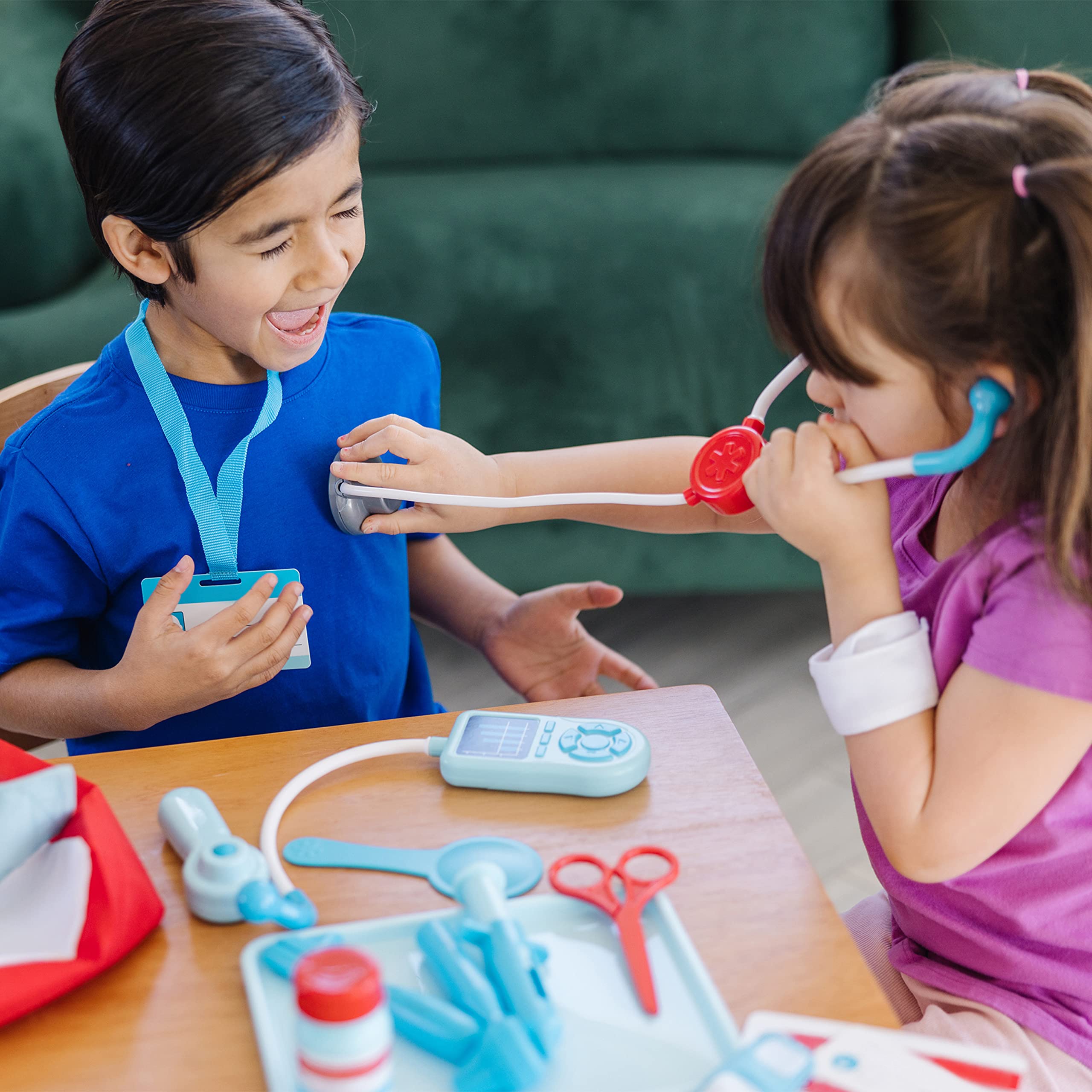 Melissa & Doug Get Well Doctor’s Kit Play Set – 25 Toy Pieces - Doctor Role Play Set, Doctor Kit For Toddlers And Kids Ages 3+