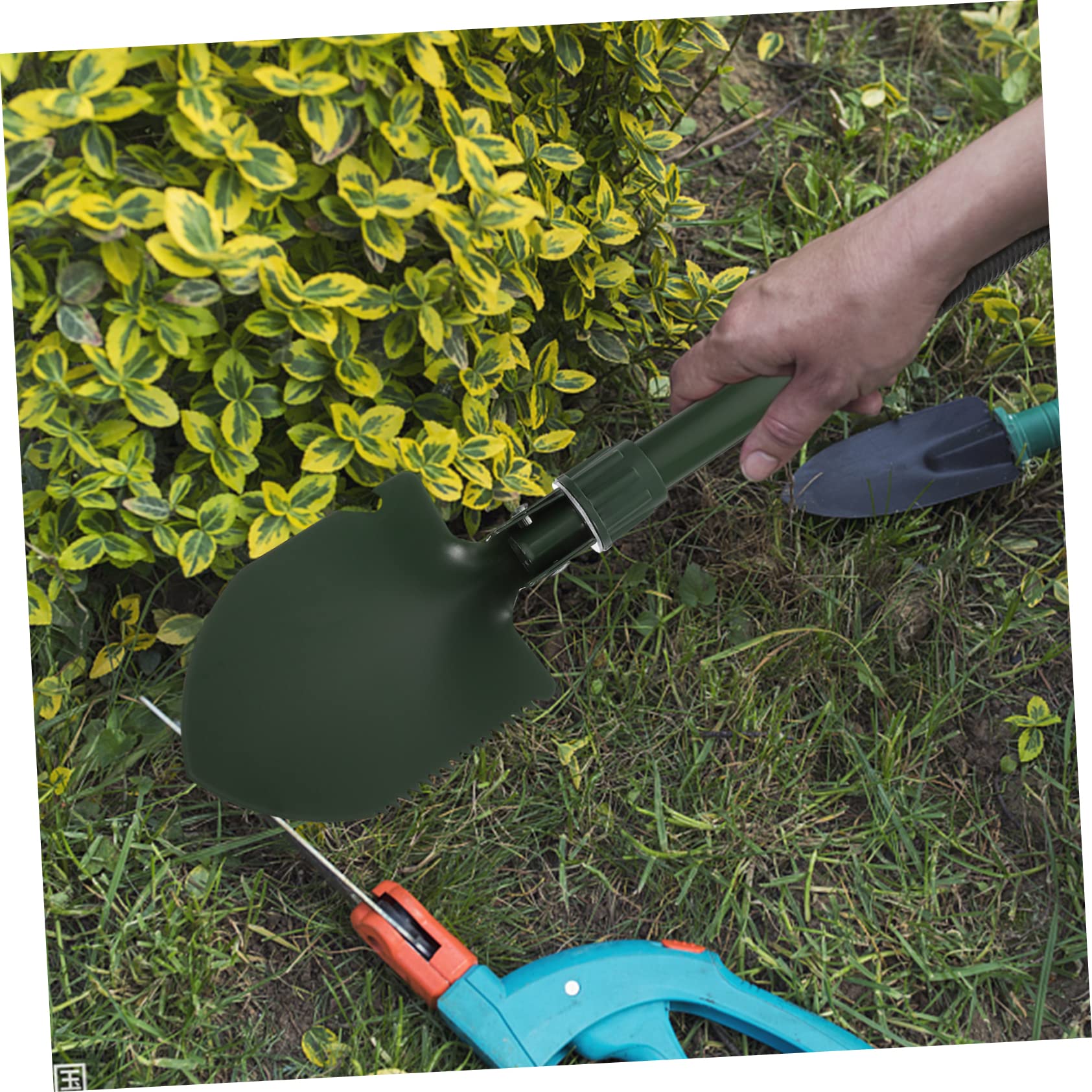 CLISPEED 3 Sets Snow Shovel Tri- Fold Handle Shovel Weeding Shovel Spade Shovel Soil Trowel Multipurpose Tool Pointed Garden Trowel Flower Shovel Beach Shovel Snow Removal Stainless Steel