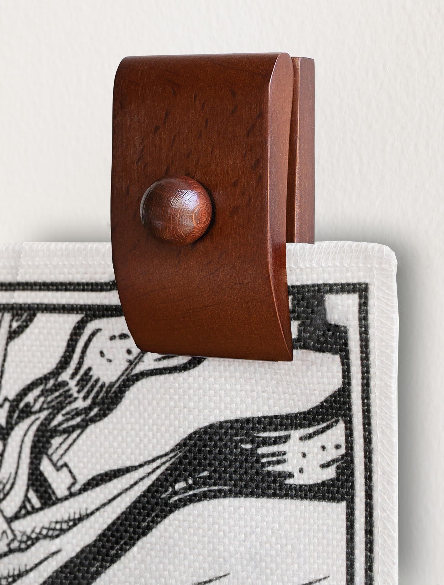 MOCTUS Quilt Hangers for Wall for Display, Decorate with Your Blanket and Tapestry Hangers, Wooden Rug Hangers for Wall Hangings (Brown, 4 Large Clips with Hardware)