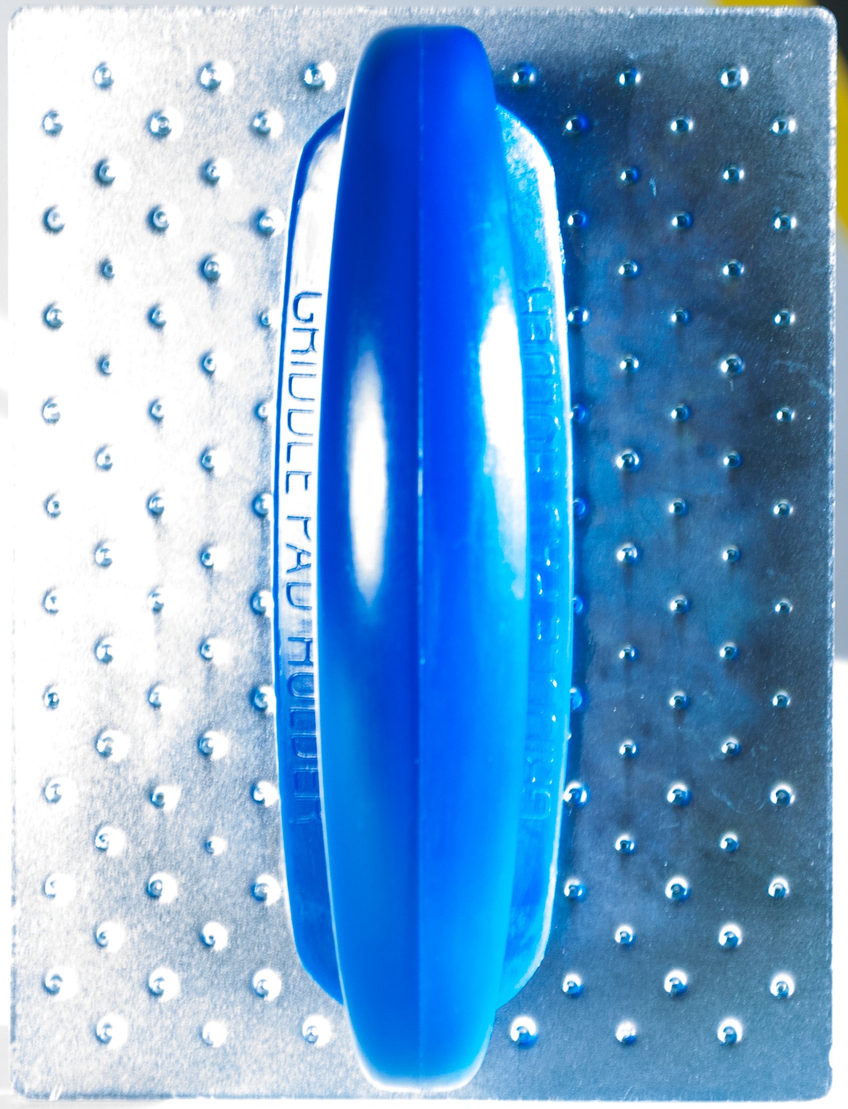SPARTA 4071200 Plastic Grill Pad Holder, 5.5 X 4 Inches, Blue