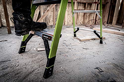 Little Giant Ladders, MightyLite, M4, 4 ft Stepladder, Ground Cue, Fiberglass, Type IAA, 375 lbs weight rating, Green, (15384-001)