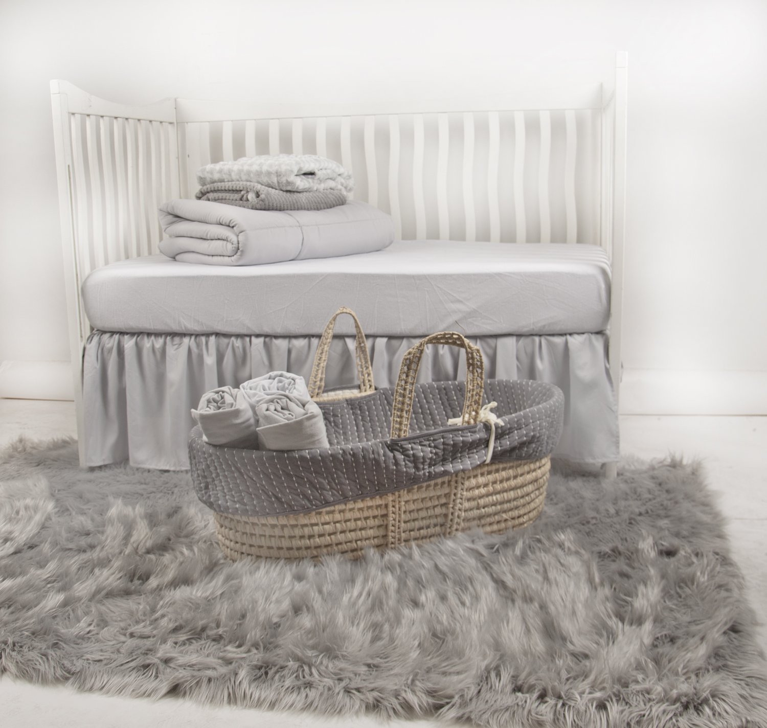 Tadpoles Lightweight Plush Double Layer Baby Blanket, Baby Swaddle Blanket, Crib Blanket, Receiving Blanket, Super Soft Blanket (30”x36”, Grey Houndstooth Print)
