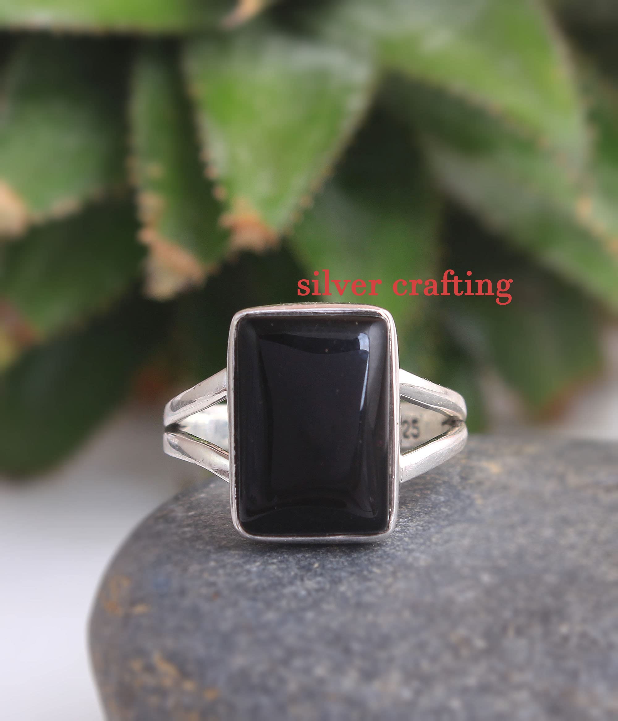 Black Onyx Gemstone Ring 925 Sterling Silver Jewelry (9.5)