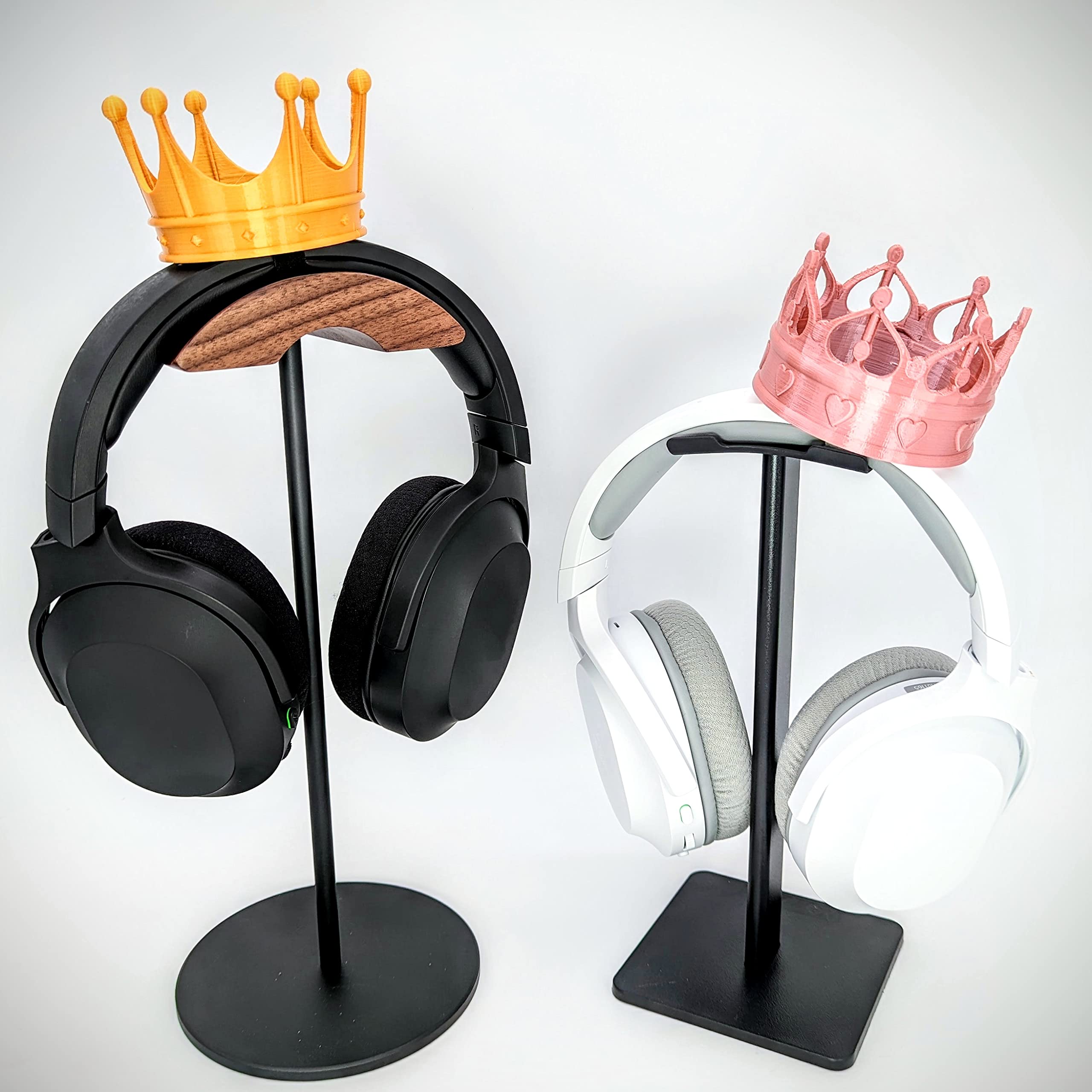 BeamTeam3D Crown for Headphones - Princess and Crown Headphone Attachment in Various Colors with Self Fastener - Cosplay Ears Attachment for Gamers and Streamers (Gold, Hearts)