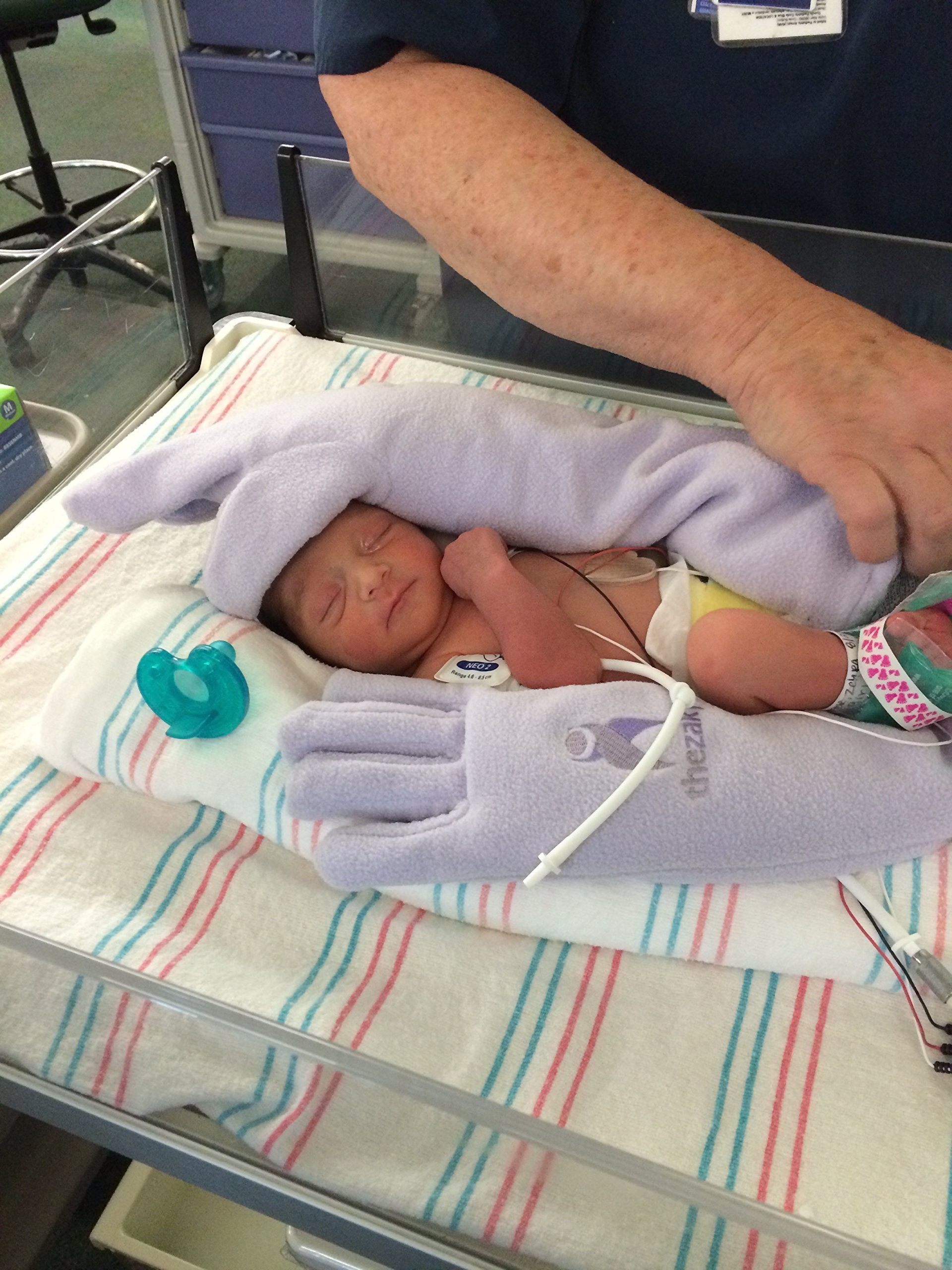 The Zaky Bonding & Positioning by Nurtured by Design - Color: Sky Blue - One Pair– Ergonomic Sleeping Support with Washing Bag- Excellent Physical & Psychological Support for Preemies & Infants