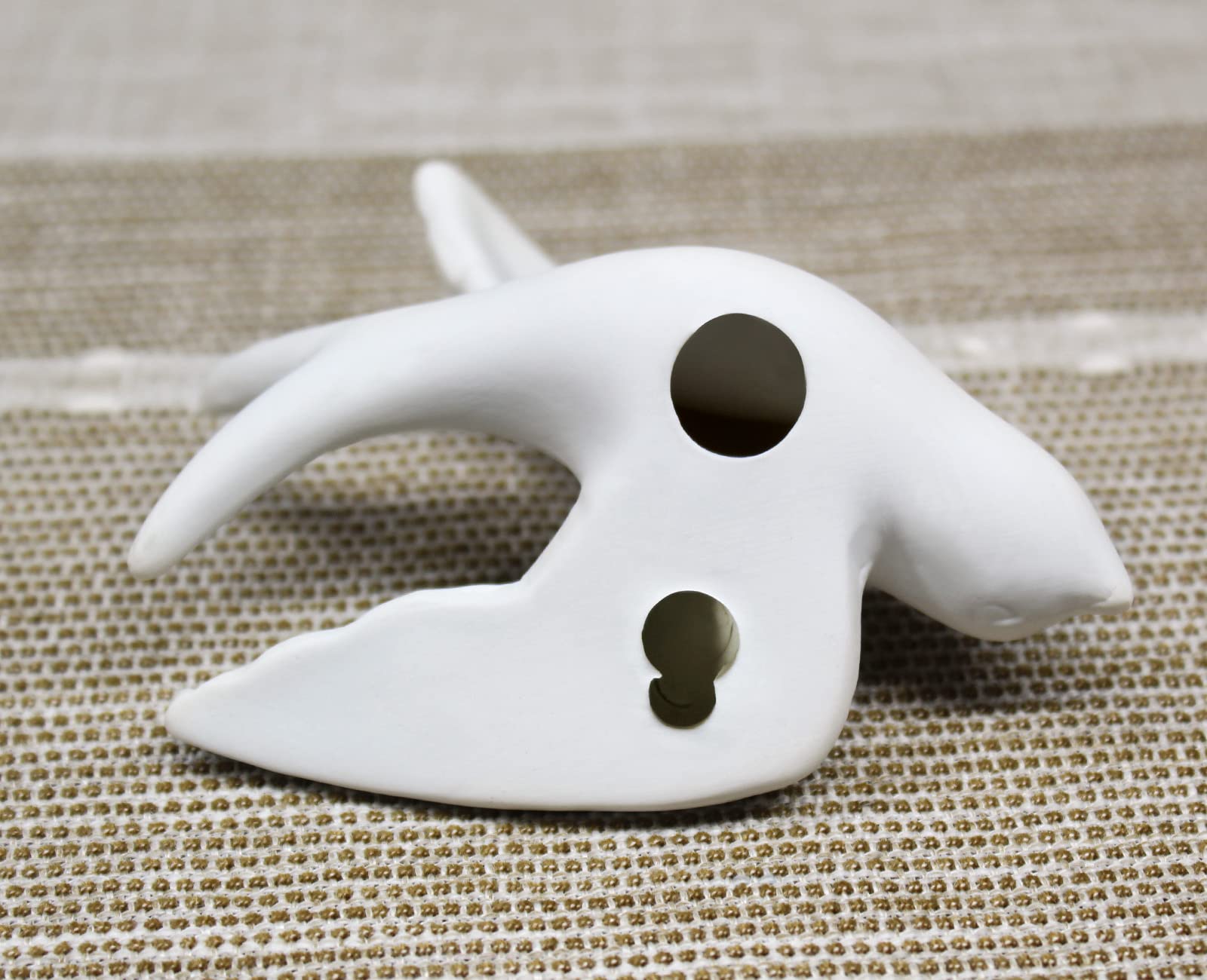 MORMEII 6PC White Ceramic Birds Figurines Wall Art for Home Garden Wall Decoration