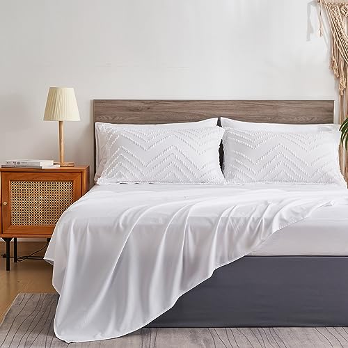 FLYMME White Full Size Comforter Sets with Sheets,Tufted Bed in a Bag 7 Pieces, Chevron Boho Shabby Chic Farmhouse Bedding Set,Soft Microfiber Comforter for All Season（White,80”*90”）