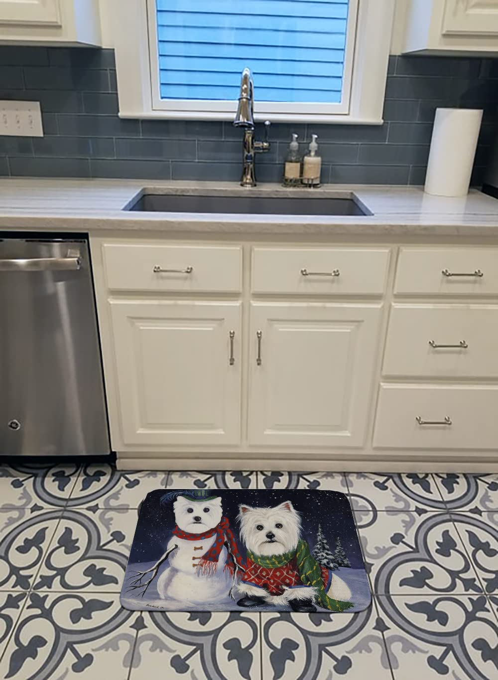 Caroline's Treasures PPP3286RUG Westie Christmas Self Portrait Machine Washable Memory Foam Mat, Bathroom Rug, Non-Slip Bath Mat, Durable Thick Washable Rugs for Kitchen, Bathroom Quick Dry,