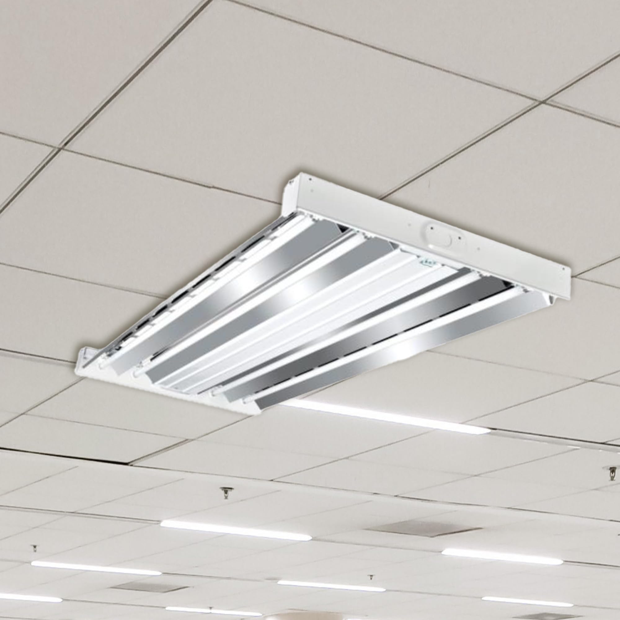 EATON Lighting HBL454T5HORT1 4' 4 Lamp T5 HBL Fixture