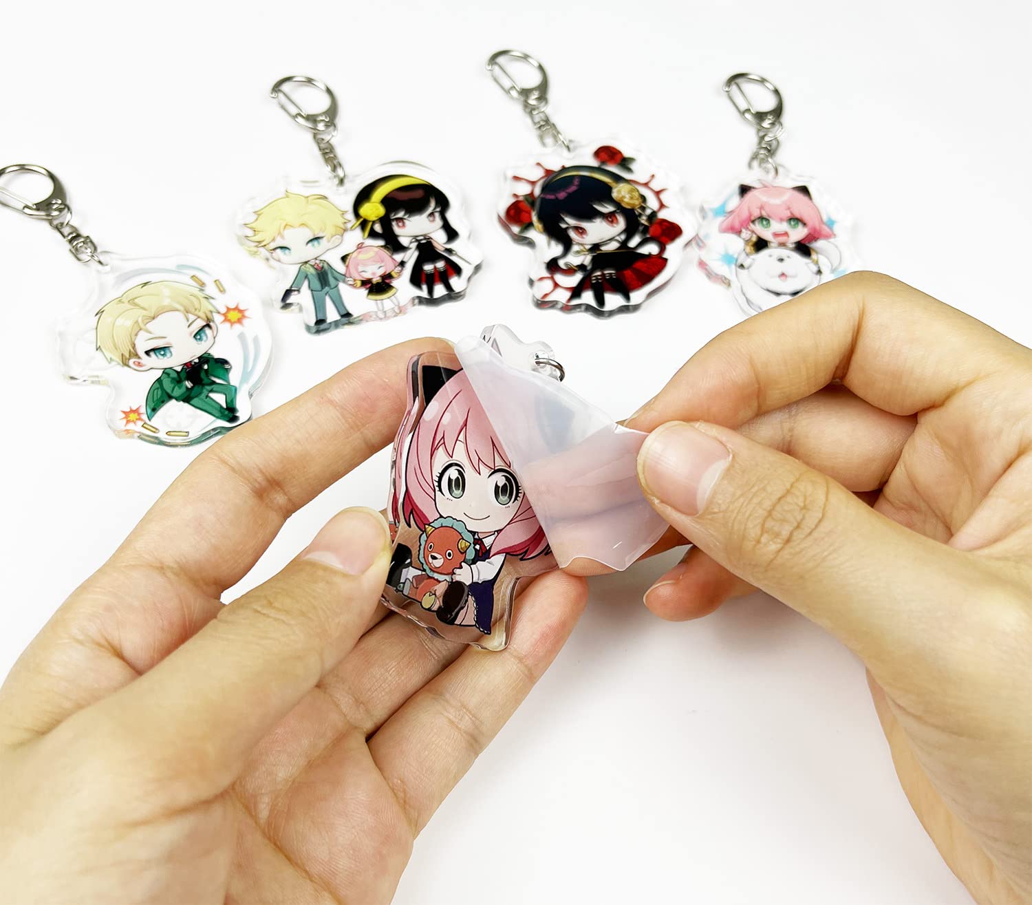 Birsppy DAANAH 7Pcs Spy Family Keychains Anya Yor Loid Forger Cosplay Cute Cartoon Anime Keyrings