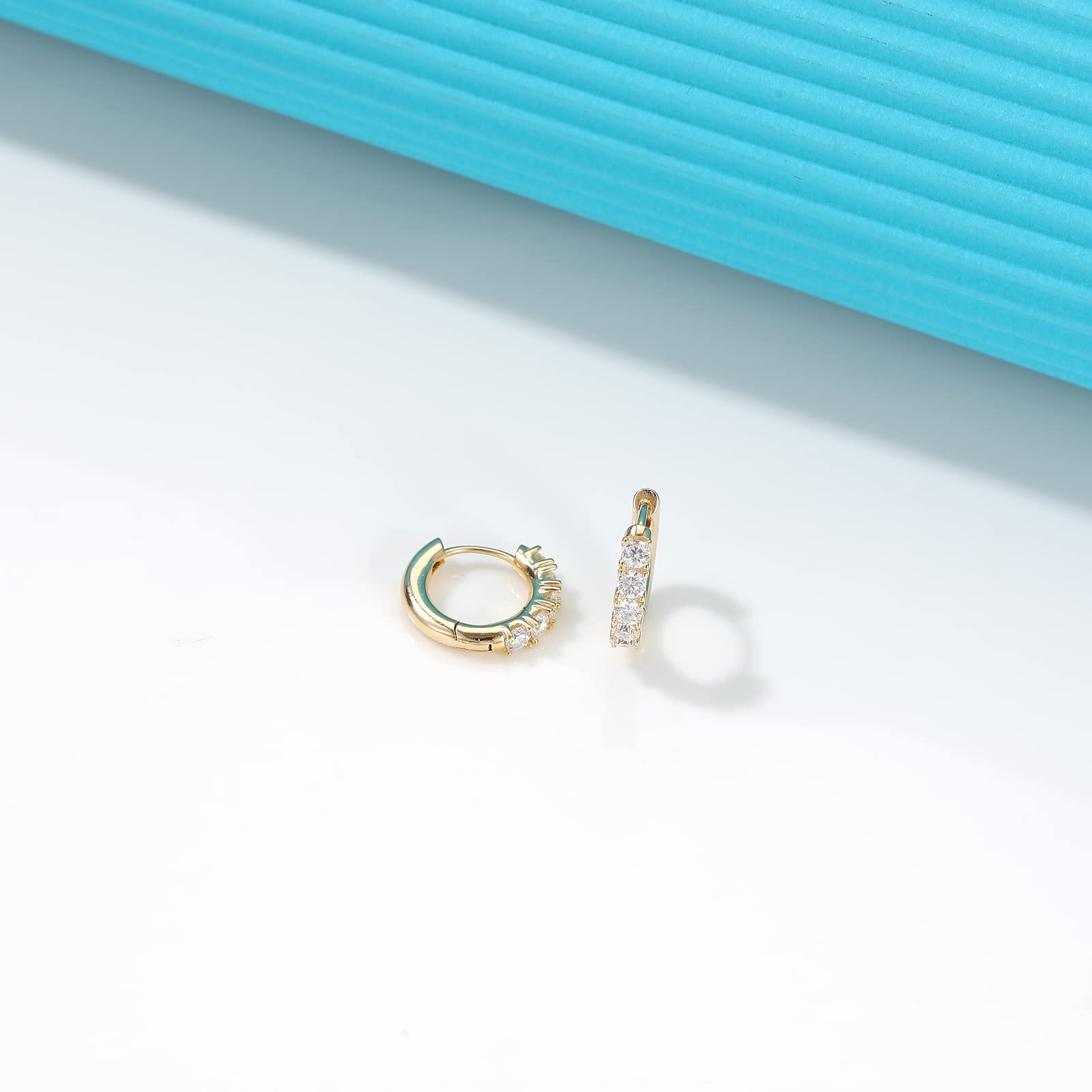 CHASKI Moissanite Hoop Earring for Women White Gold Plated 0.3ct Small Huggie Earrings Chunky 925 Sterling Silver Ear Rings