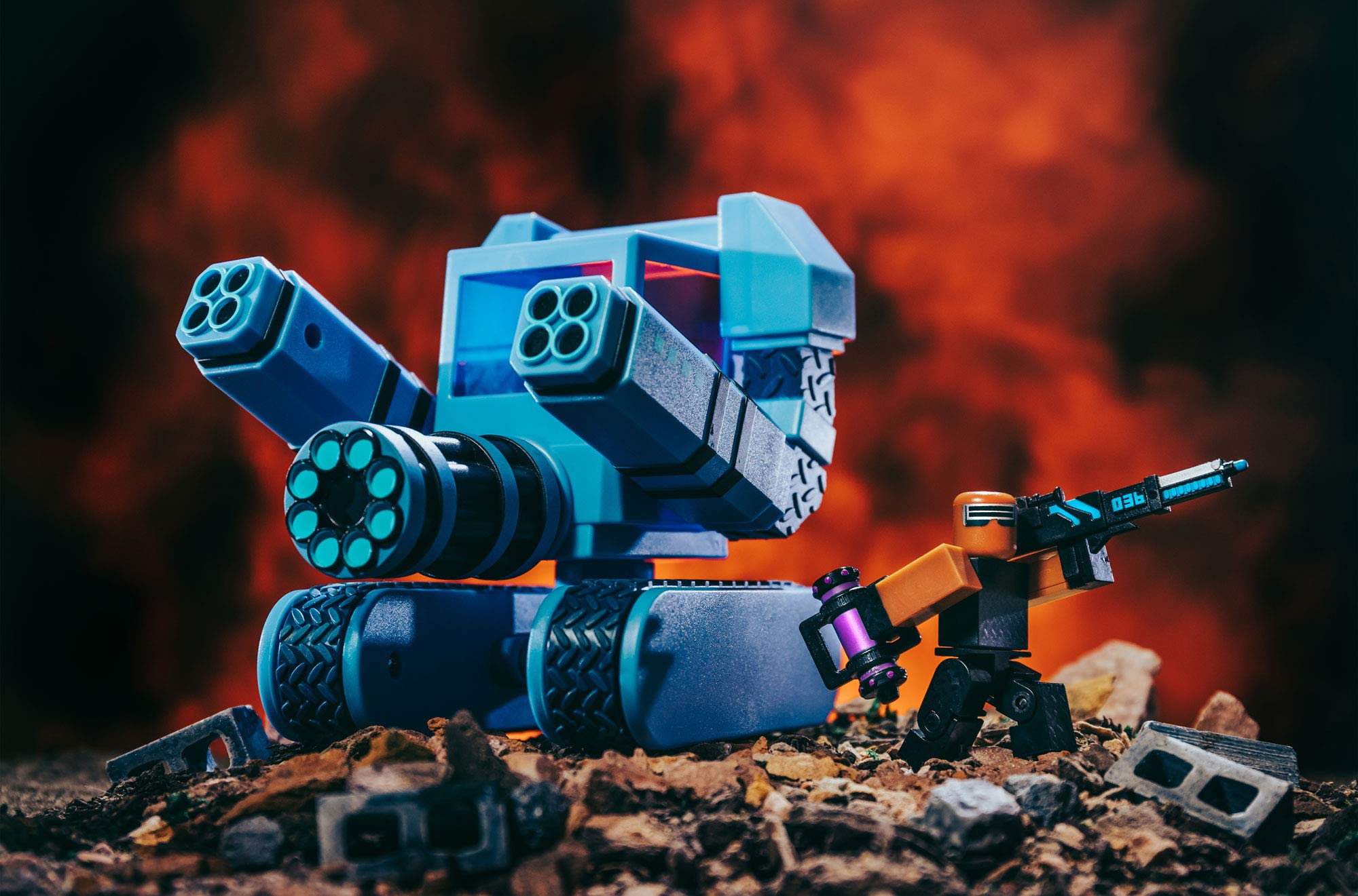 Roblox Action Collection - Tower Battles: ZED Vehicle [Includes Exclusive Virtual Item]
