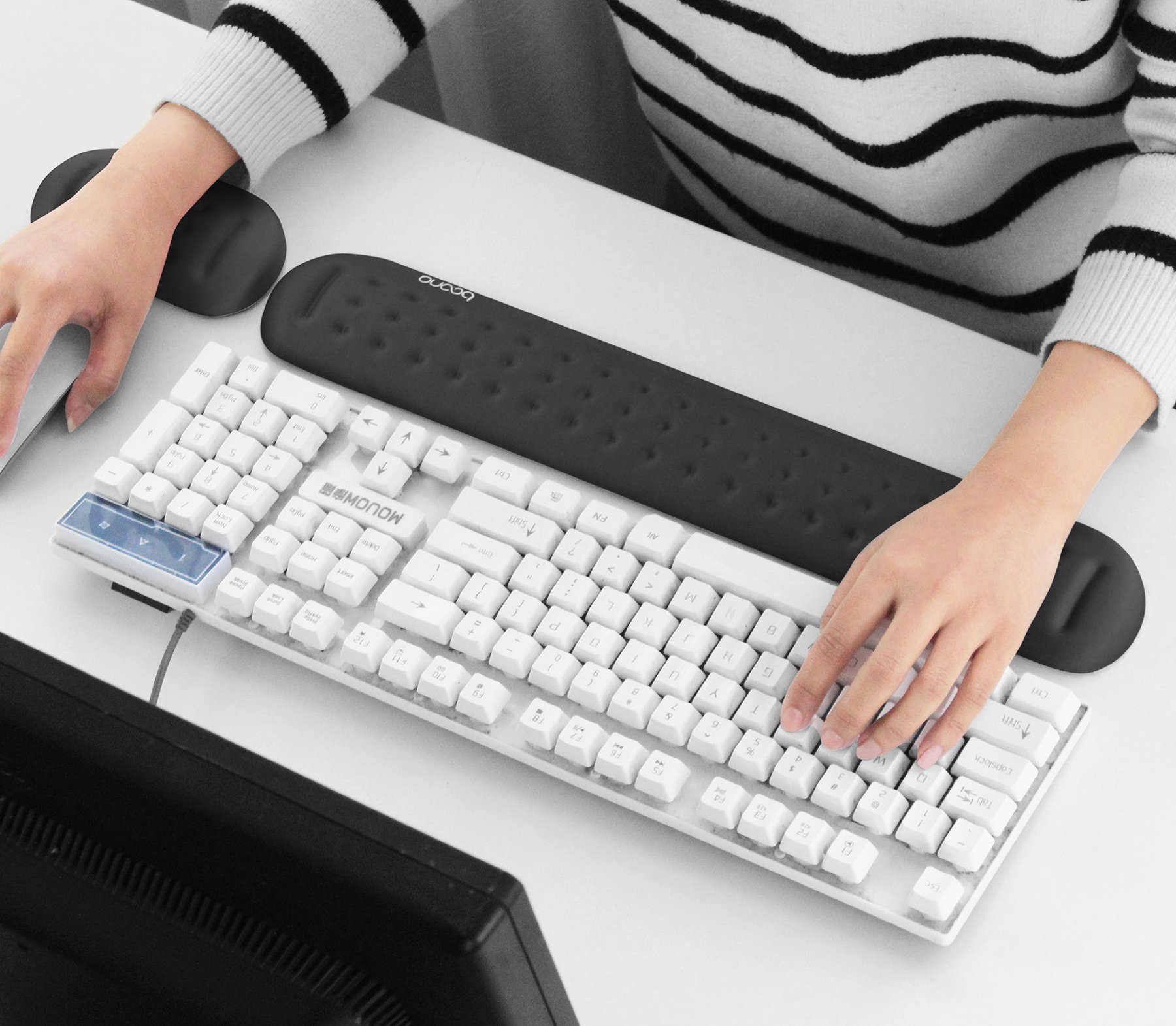 BOONA Memory Foam Keyboard Wrist Rest Pad and Mouse Rest Support for Easy Typing & Pain Relief - Comfy Design for Office, Home Office, Laptop, Desktop Computer, Laptop, Mac, Gaming (Black L+S)