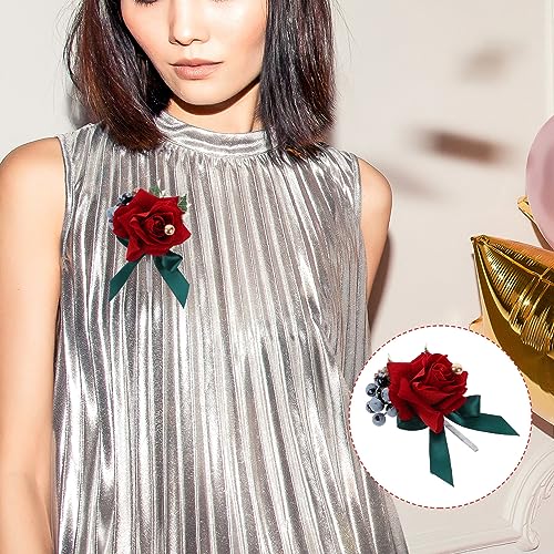 Didiseaon Christmas Decor Christmas Wrist Corsage Wristlet, Christmas Theme Bride Bridegroom Boutonniere Pine Cone Corsage for Wedding Boutonniere Decor Fresh Flowers
