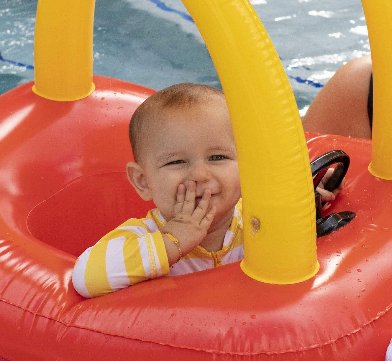 Little Tikes Cozy Coupe Inflatable Baby & Kids Pool Float, Red Car Coupe with beeping Horn. Easy to use a Great Float to Introduce Your Young Ones to The Water.