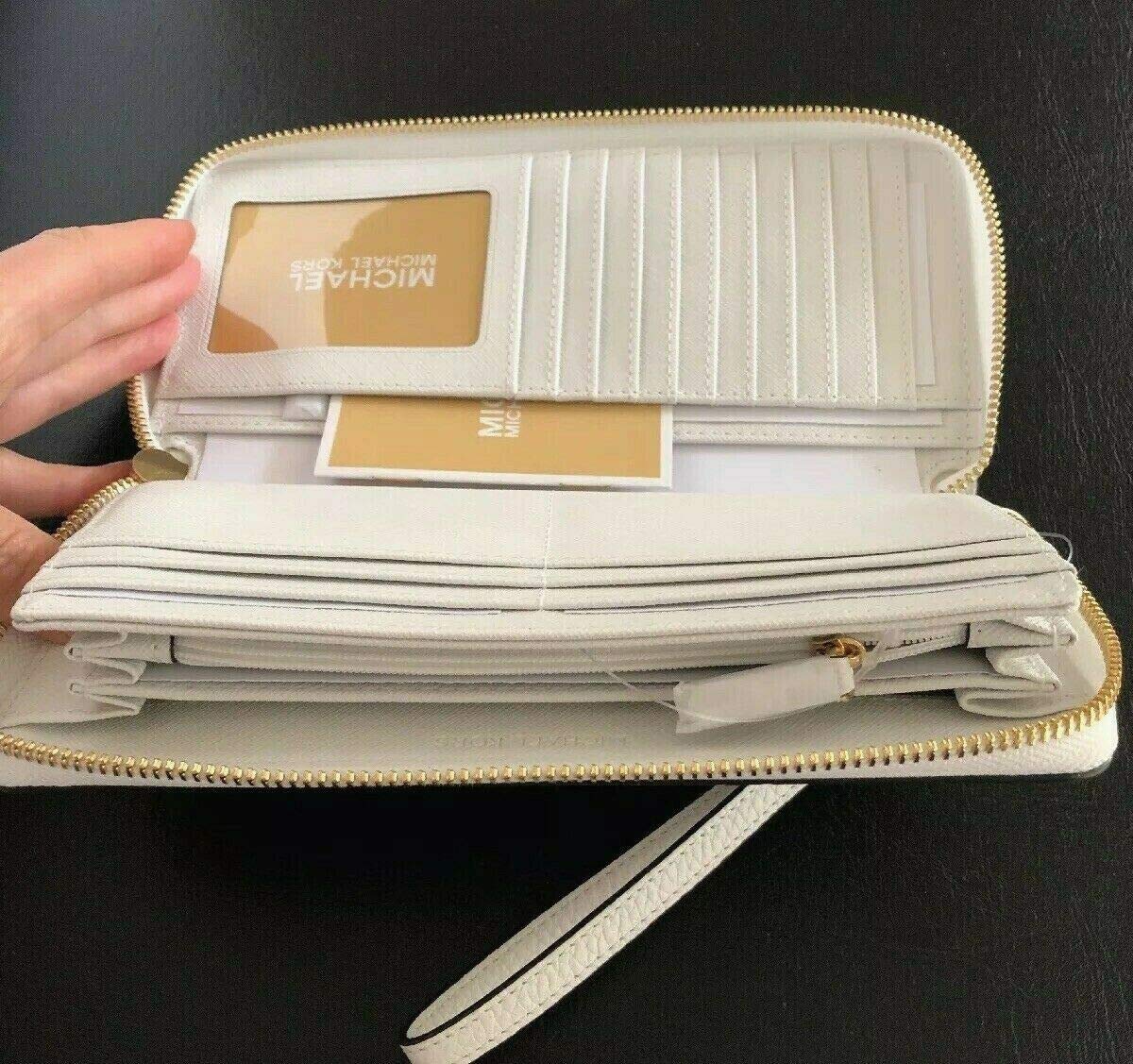 Michael Kors Jet Set Travel Large Travel Leather Continental Wallet (Light Cream)
