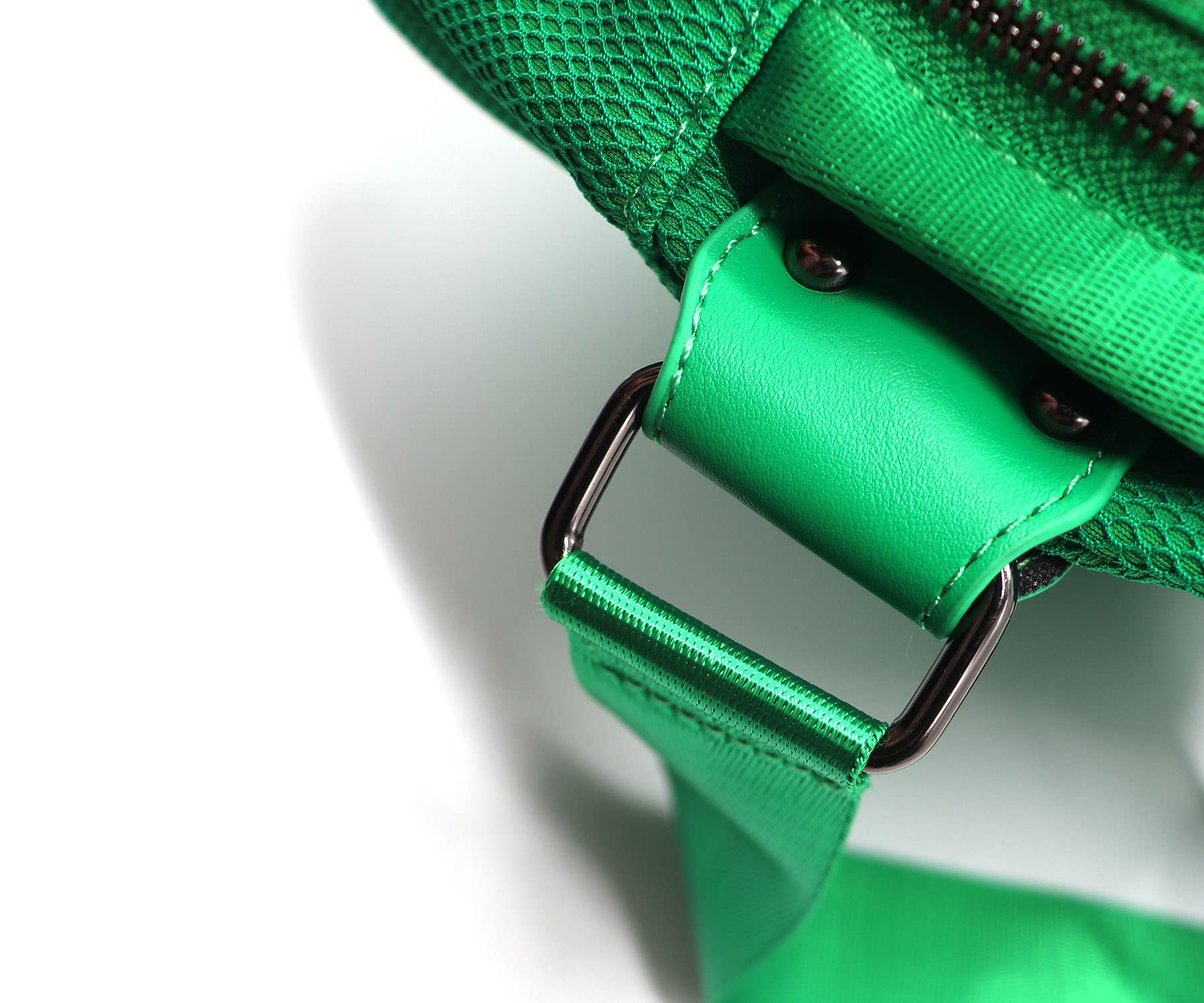 CAMSTIC Trendy Everyday Zippered Shell Crossbody Bag for Women (Green)